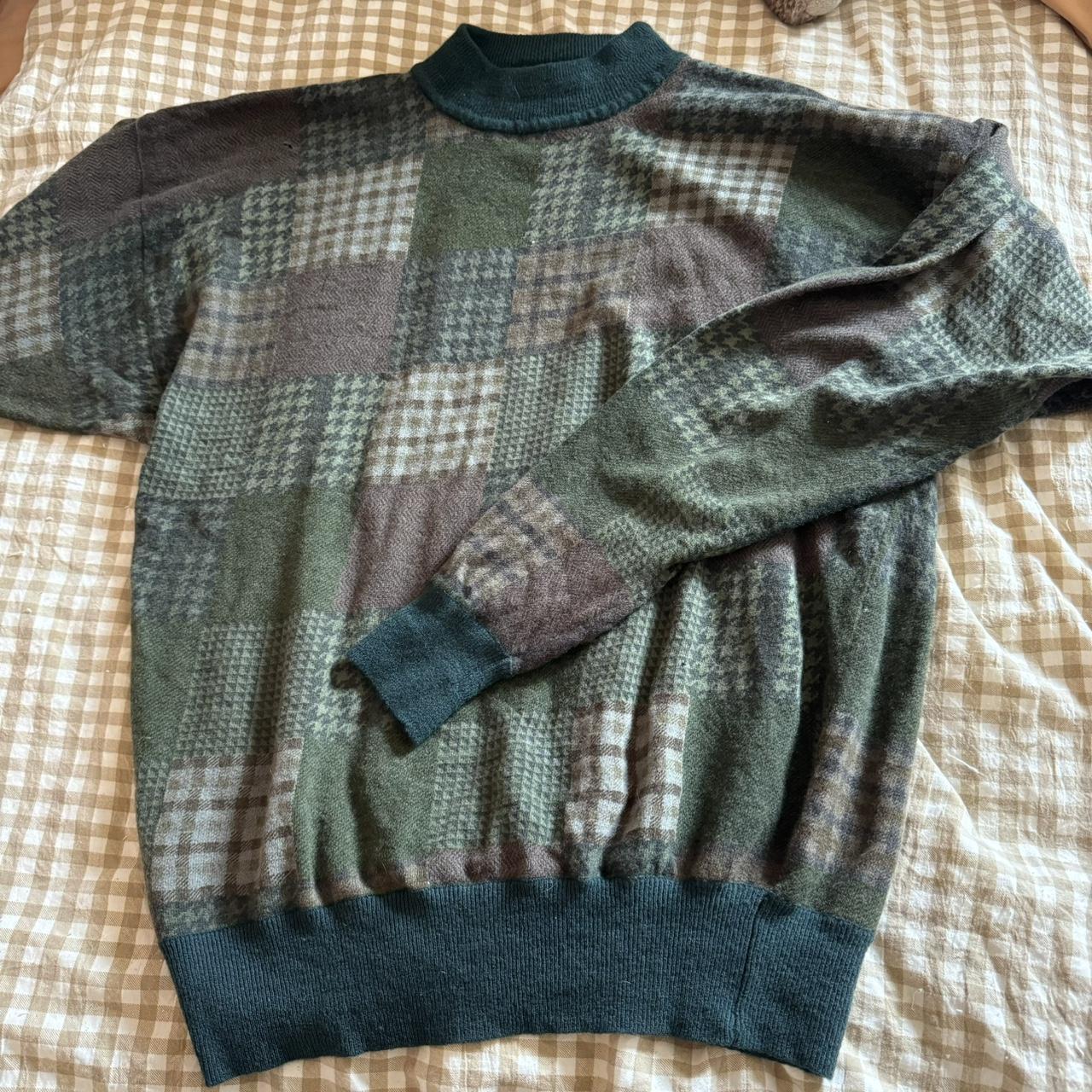 thick green patterned sweater *96% wool* #green... - Depop
