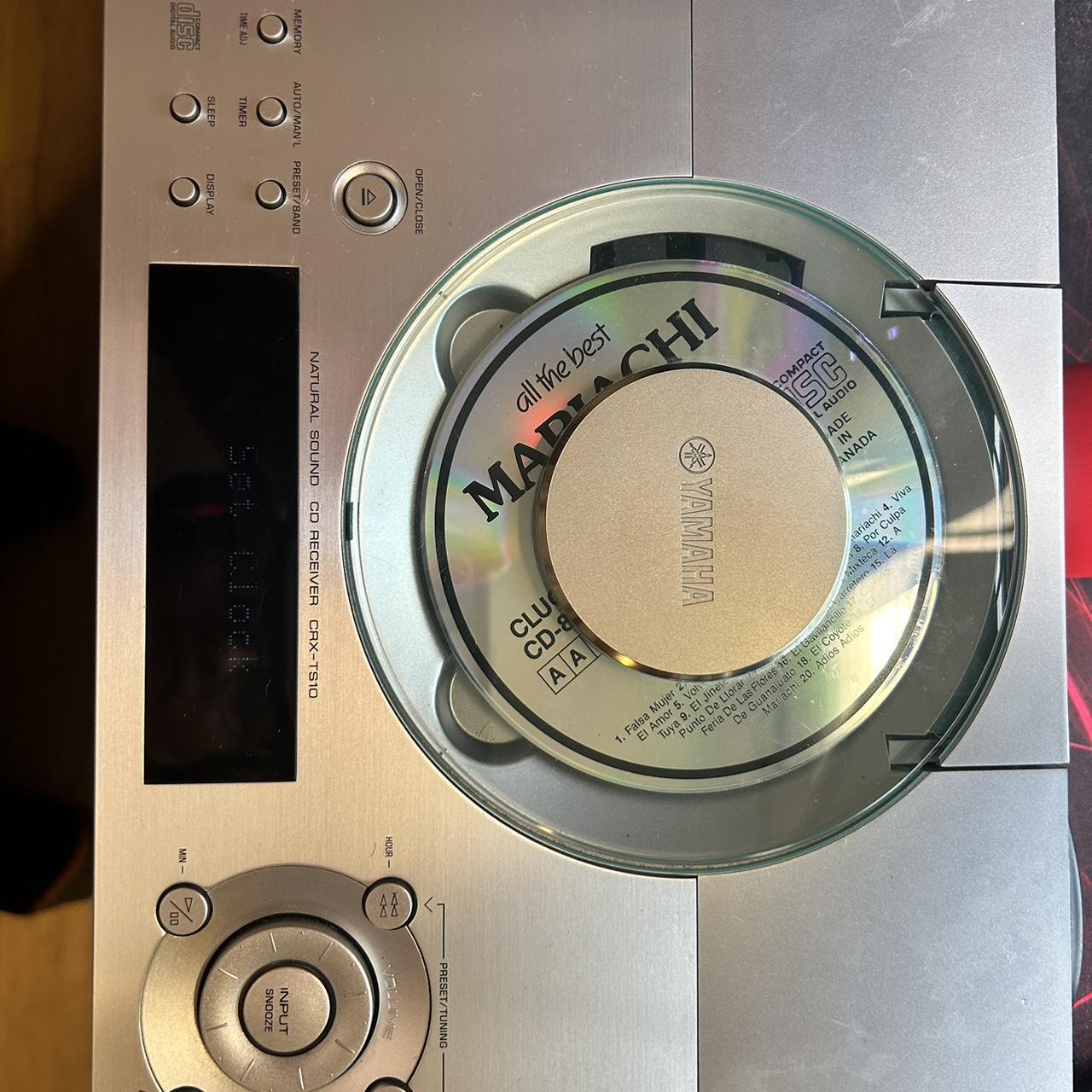 Super sick Yamaha Y2k CD player🤩🤩Turns on and works.... - Depop