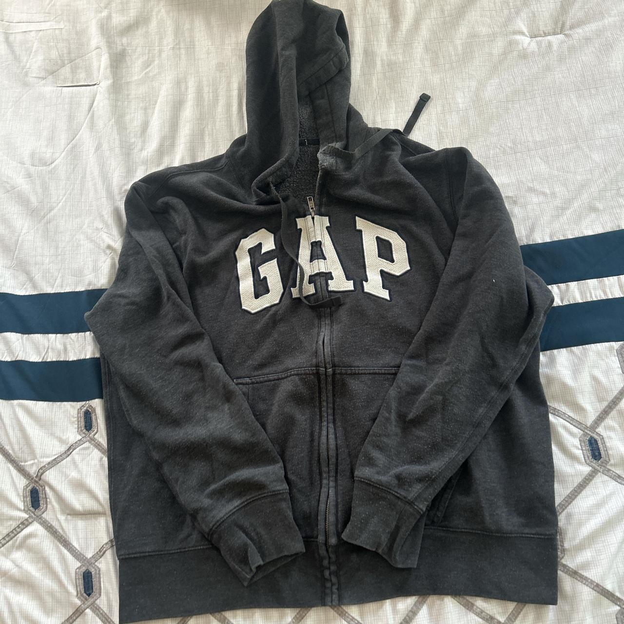 gap jacket in a grey color - Depop