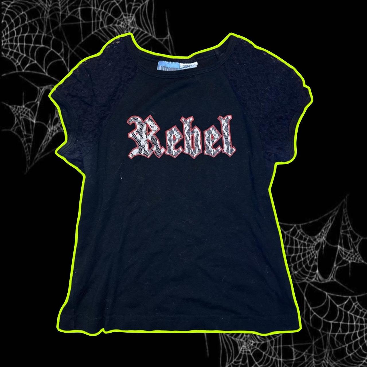 Vintage 2000s Mall Goth ‘Rebel’ Baby Tee • Size XL... - Depop