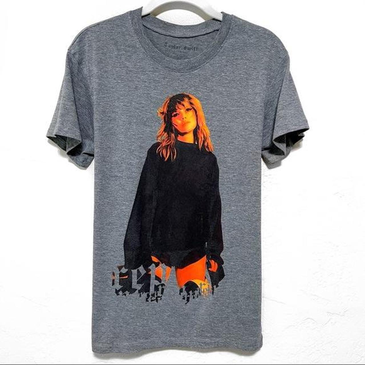 Taylor Swift Reputation Target exclusive promo tee.... - Depop