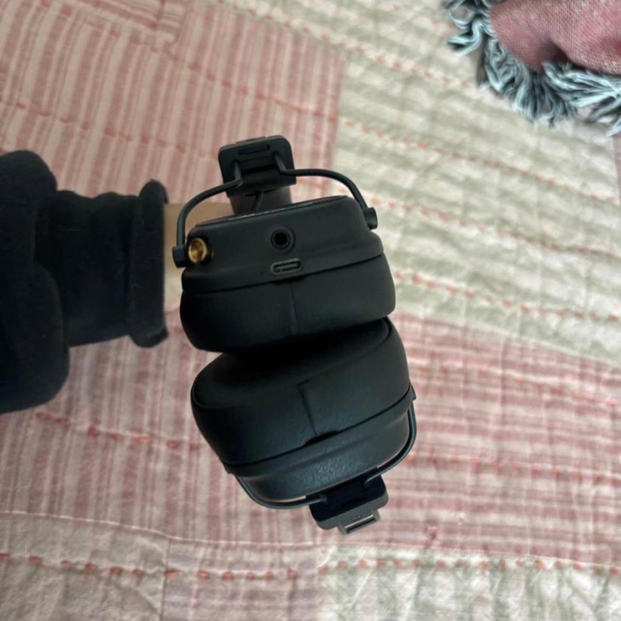 Marshall Major IV headphones Used about 10 times.... - Depop