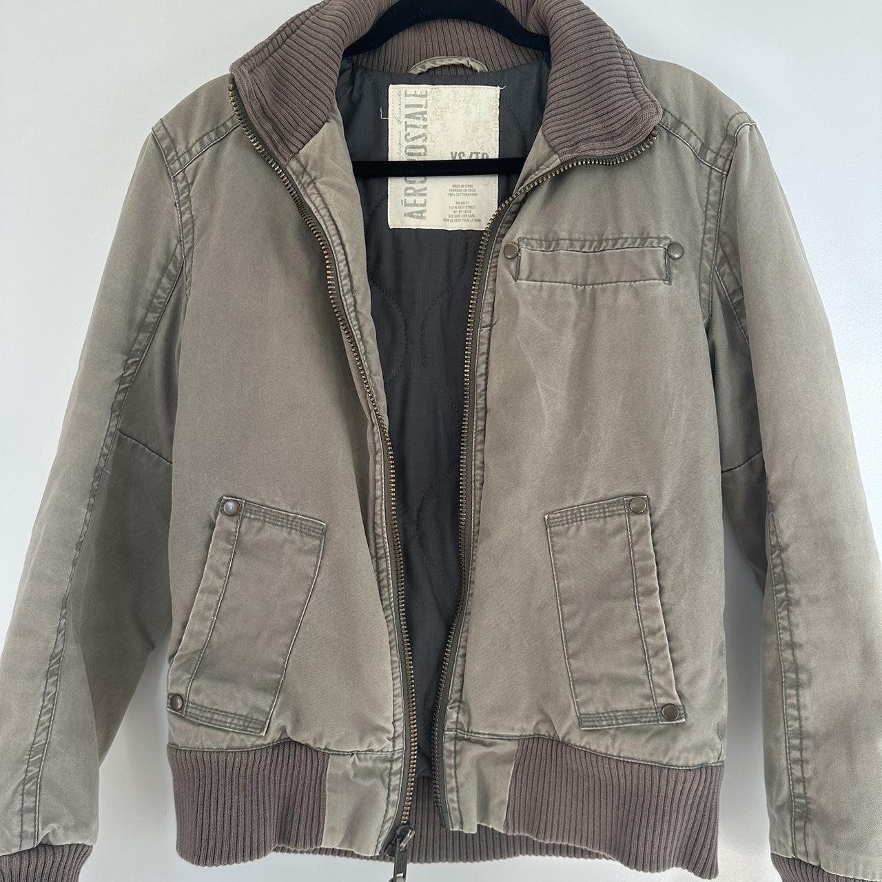 XS Early 2000’s Y2k Army Green Jacket -fits snug but... - Depop