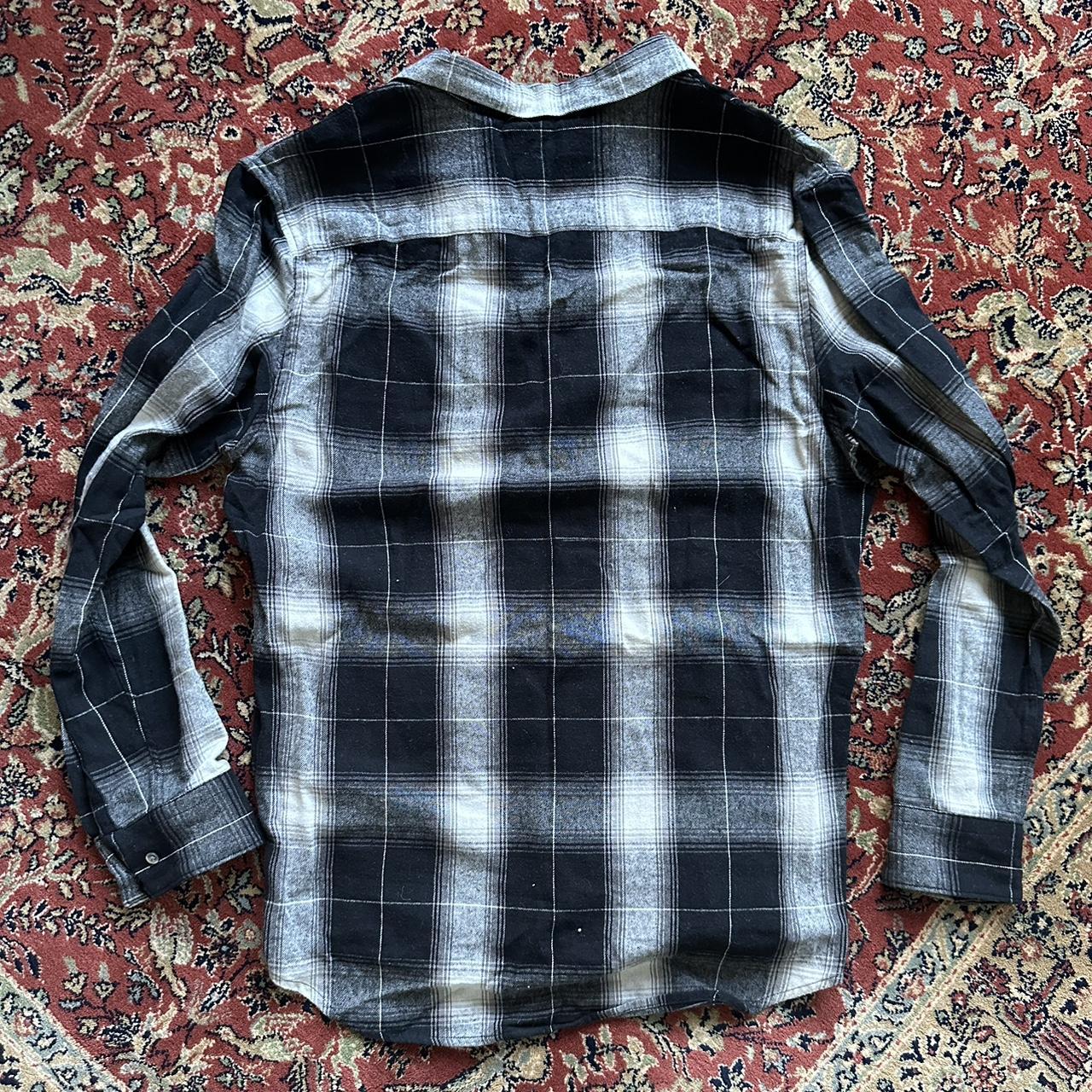 Black & White plaid flannel Only worn a few times... - Depop