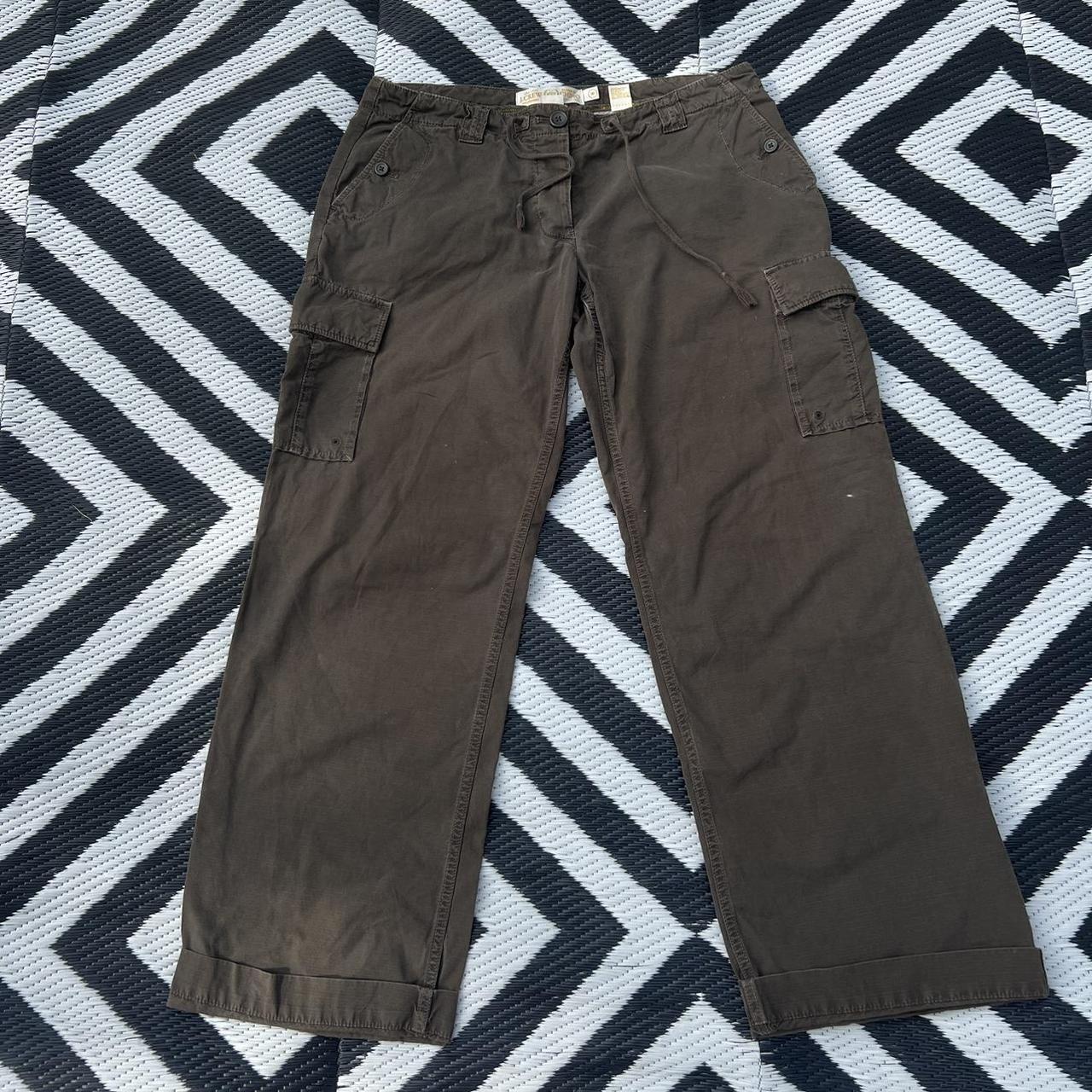 J. Crew Green low rise cargo pants Front and back... - Depop