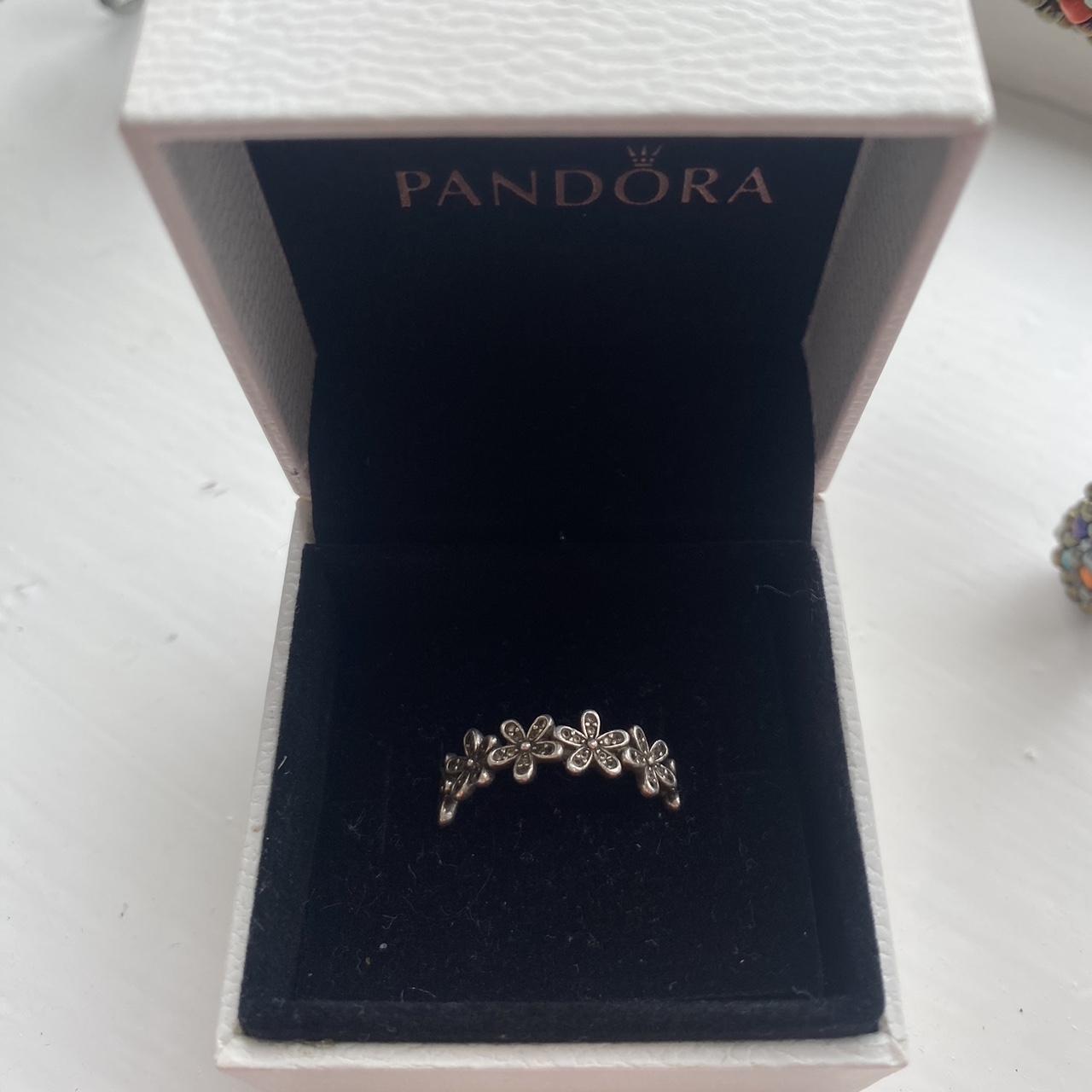 Pandora daisy flower ring / size 56 Bought for £70 - Depop