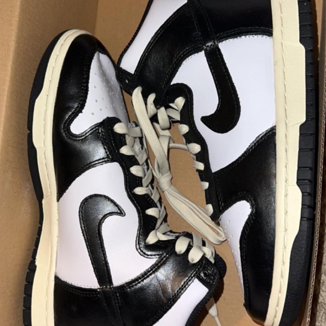 Vintage panda dunks brand new never worn - Depop