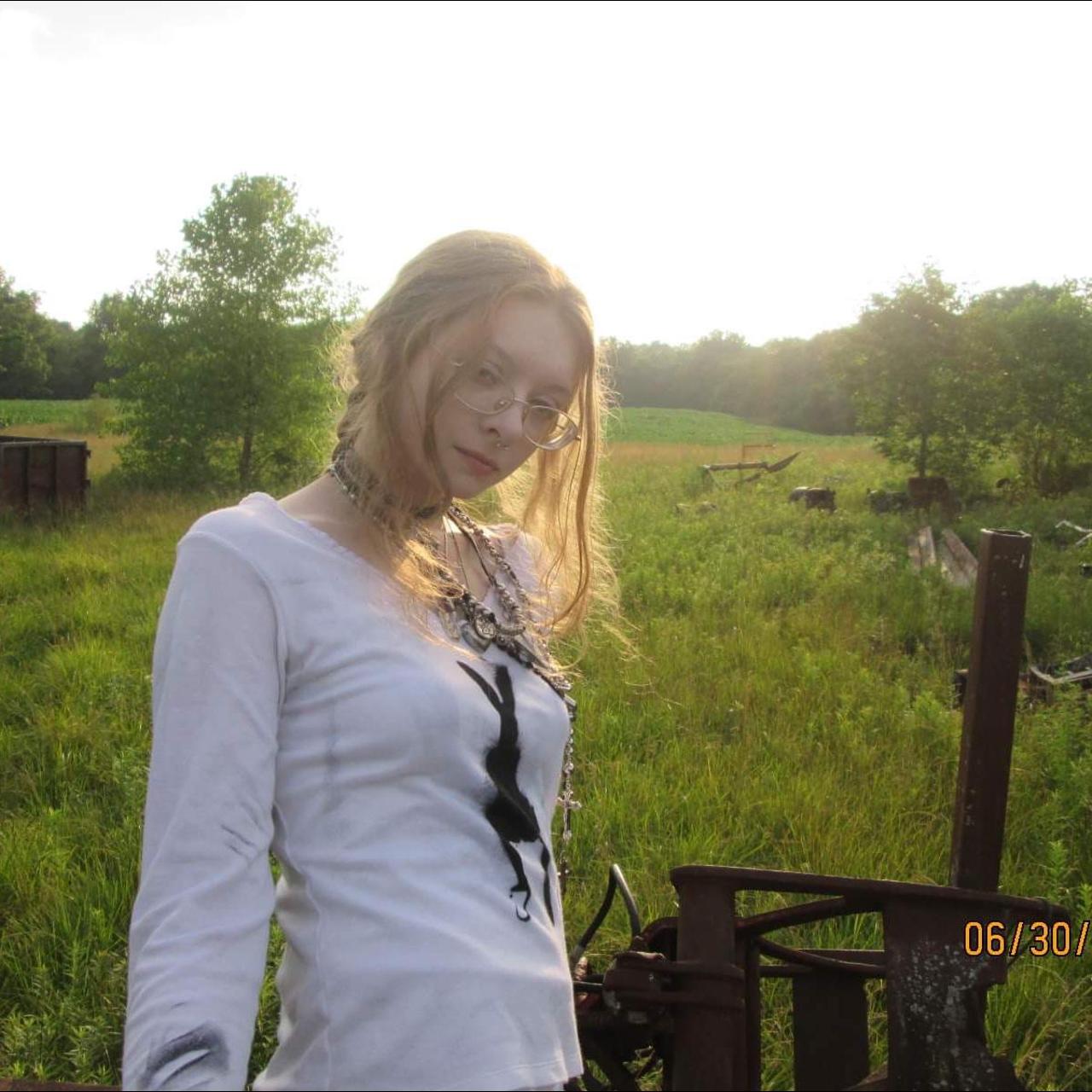 Gummo Bunny Boy Harmony Korine Chloe Sevigny long... - Depop