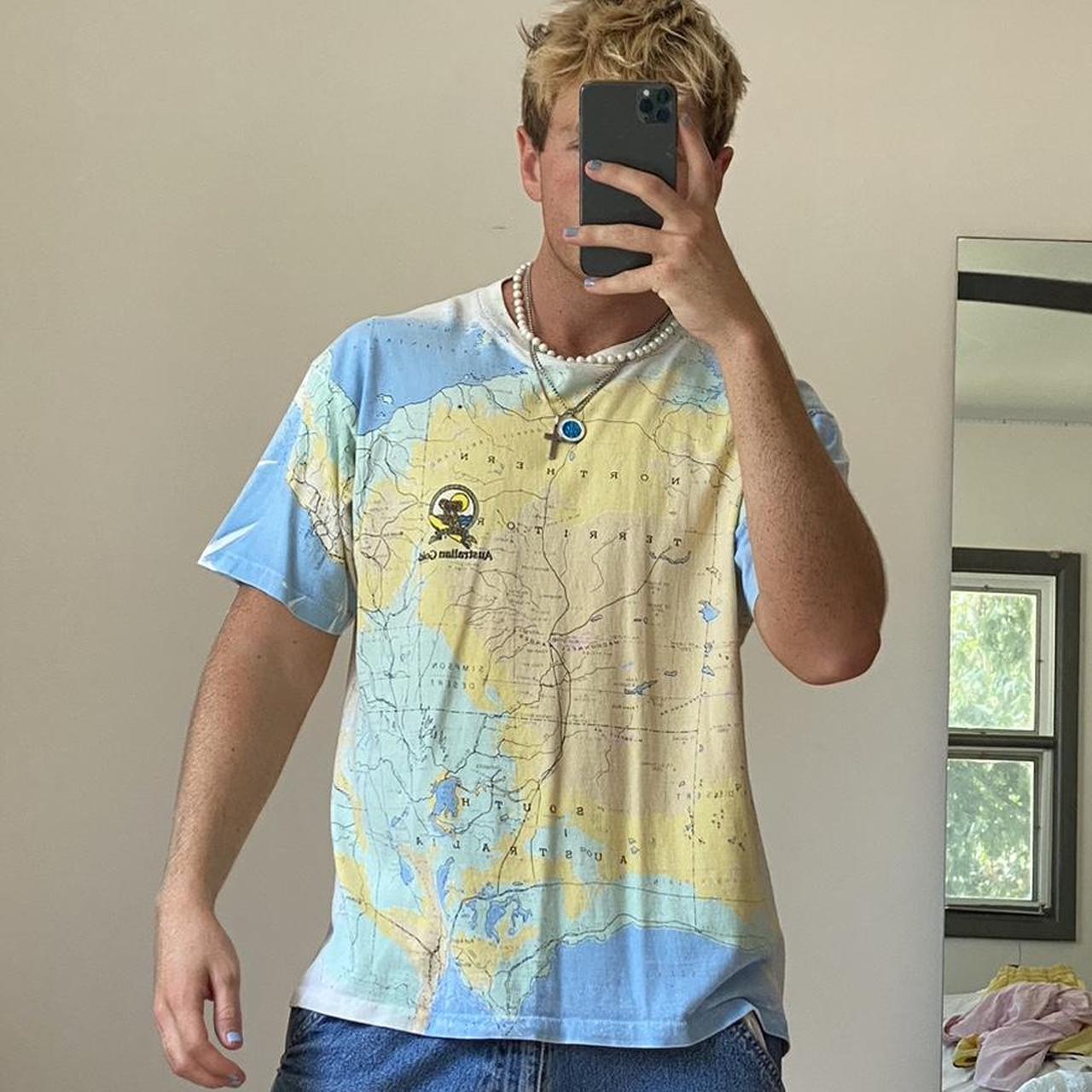 -vintage 90s Australian map graphic tee -size... - Depop