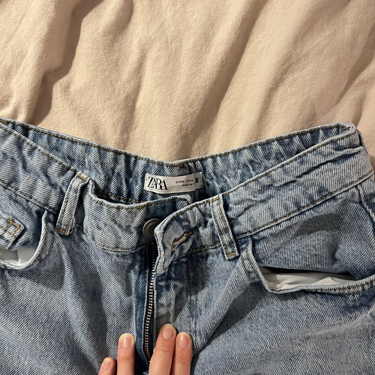 zara denim jorts in a size 4 in this yummy wash.... - Depop