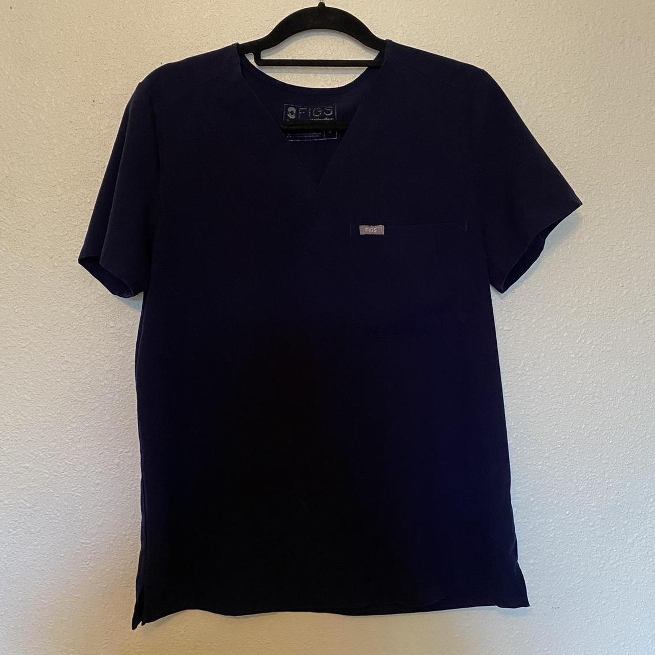 Navy blue figs top Size S - Depop