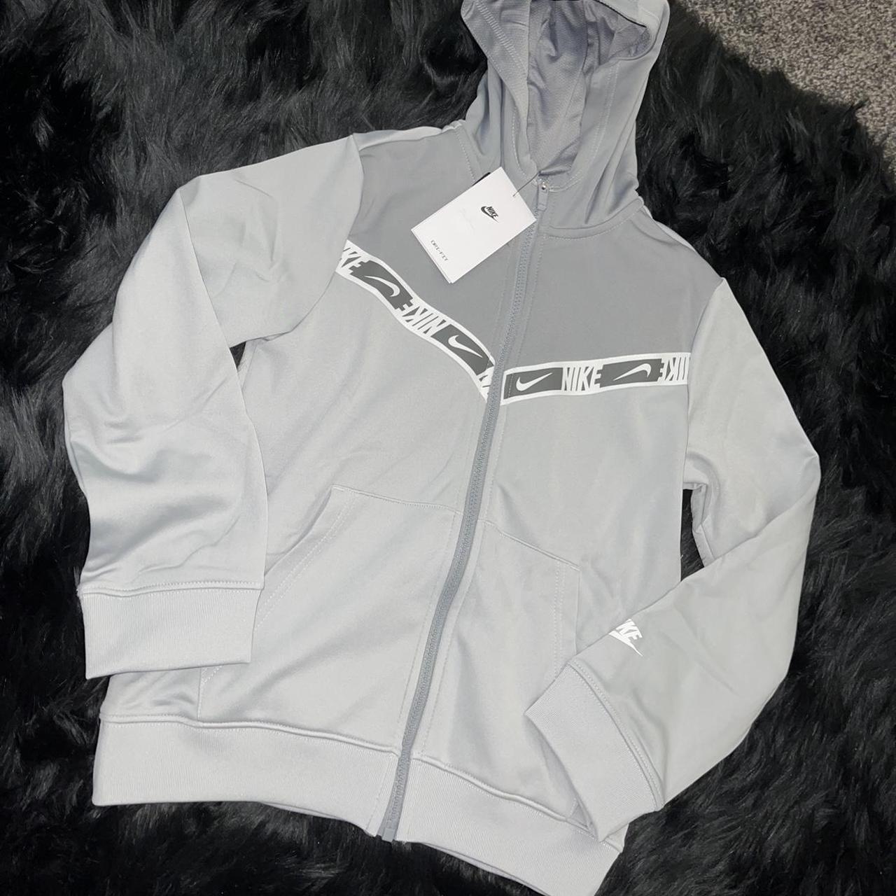 Nike tech Kids boys hoodie New with tags Size medium - Depop