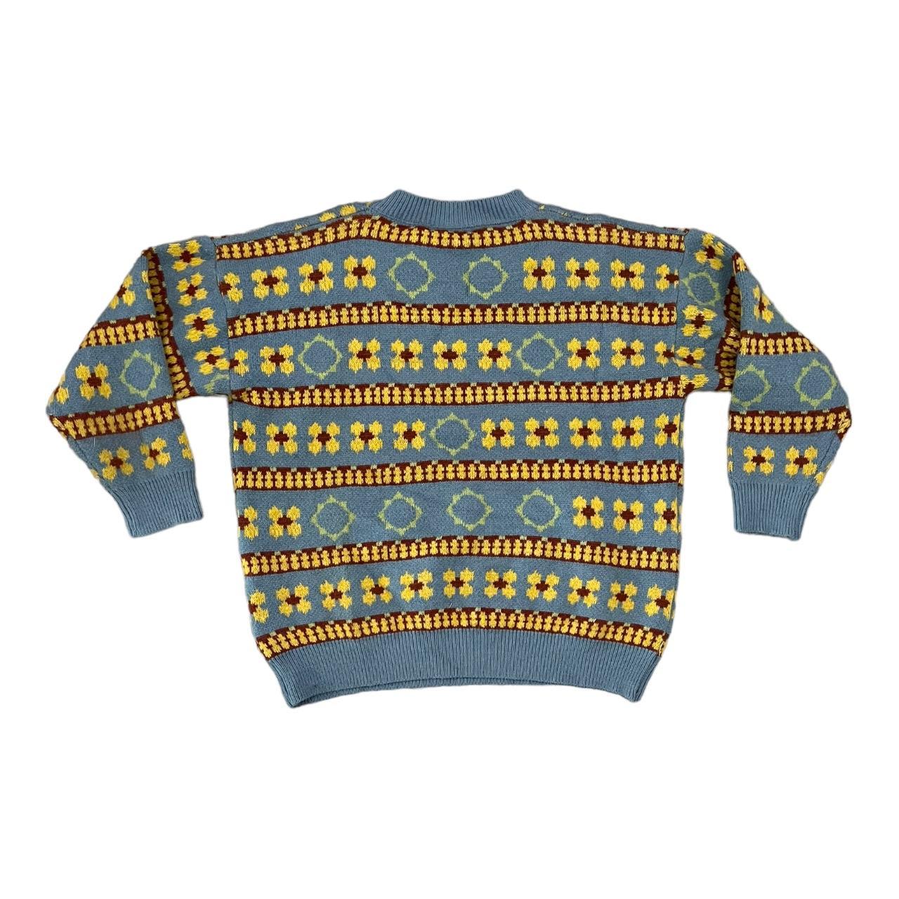 Verblee Blue Floral Sweater Size: M Pit to Pit: 23... - Depop