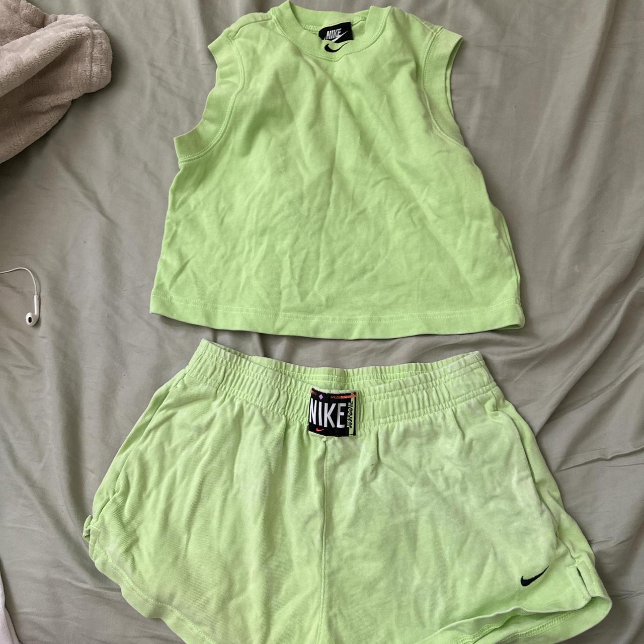 Neon green Nike running set #nike #running #xs - Depop