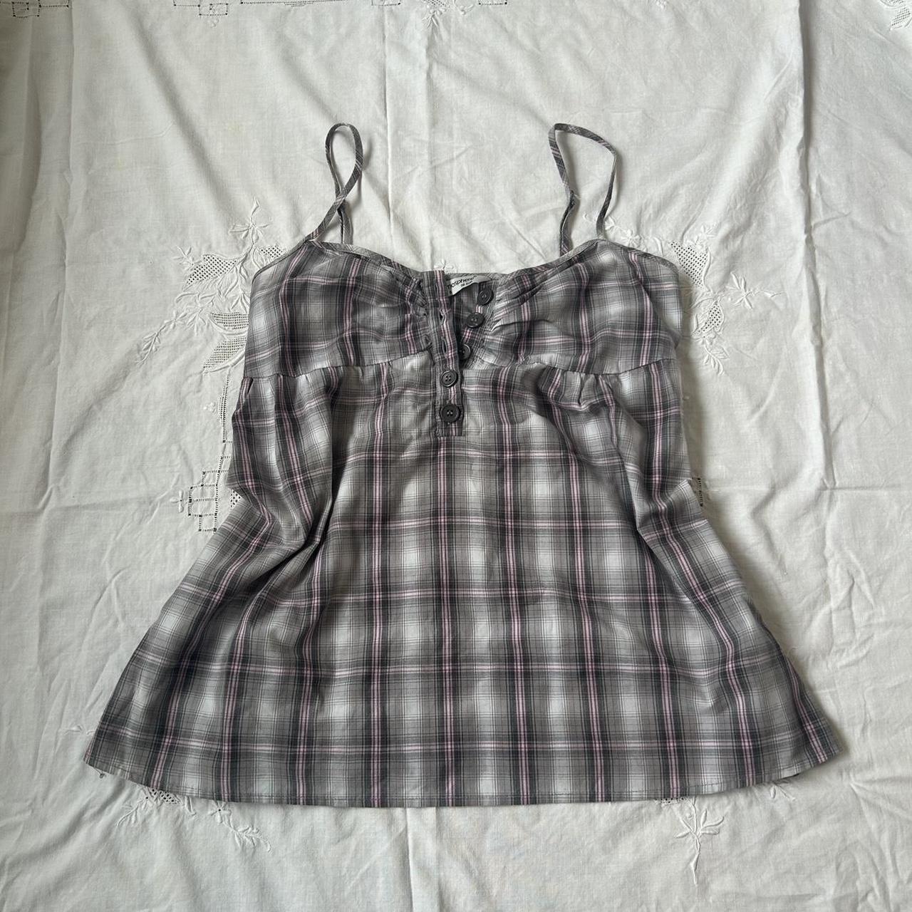 Cute plaid top, early 2000s or 90s style Would be... - Depop