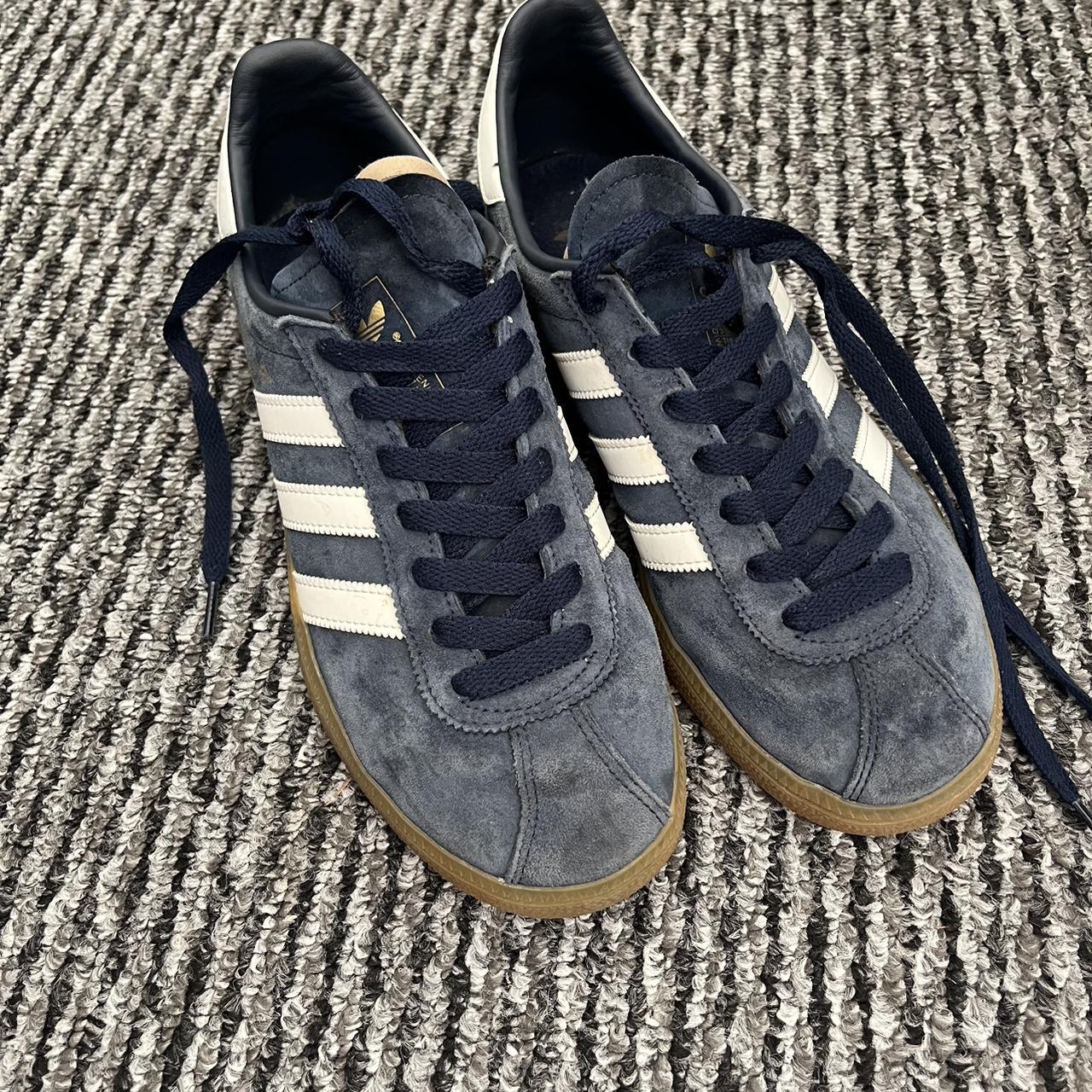 Adidas Munchen navy blue Size 8 Good Condition... - Depop