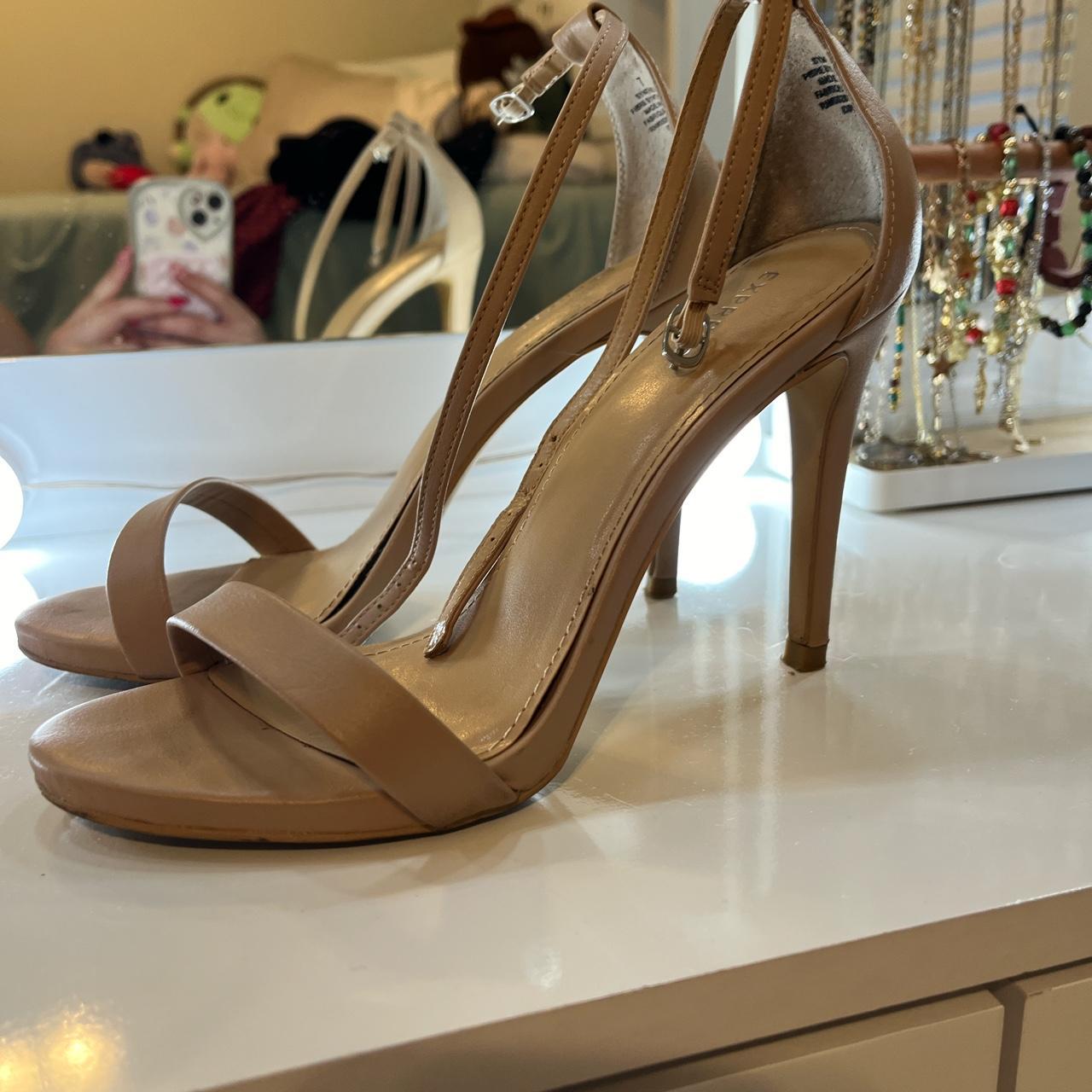 Nude express heels Women’s size 7 - Depop