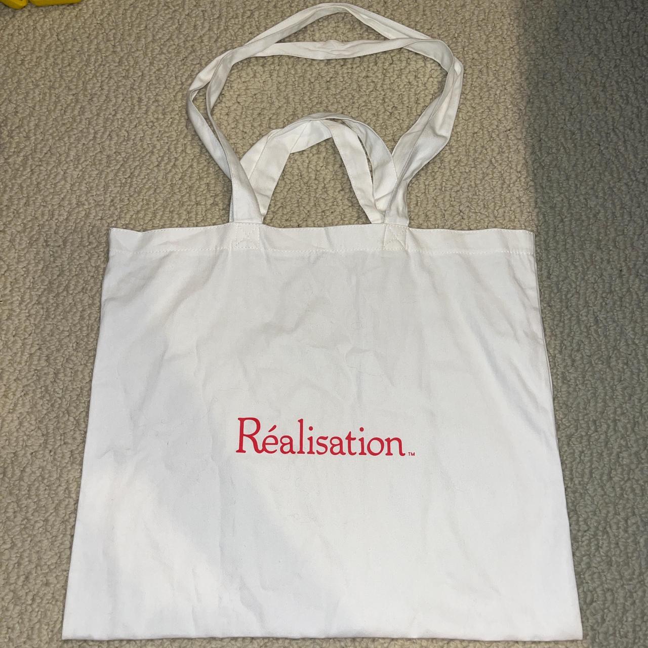 Realisation par tote bag Never been used - Depop