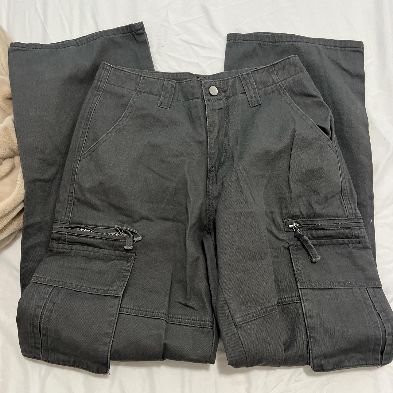 cargo pants with zipper pockets - Depop
