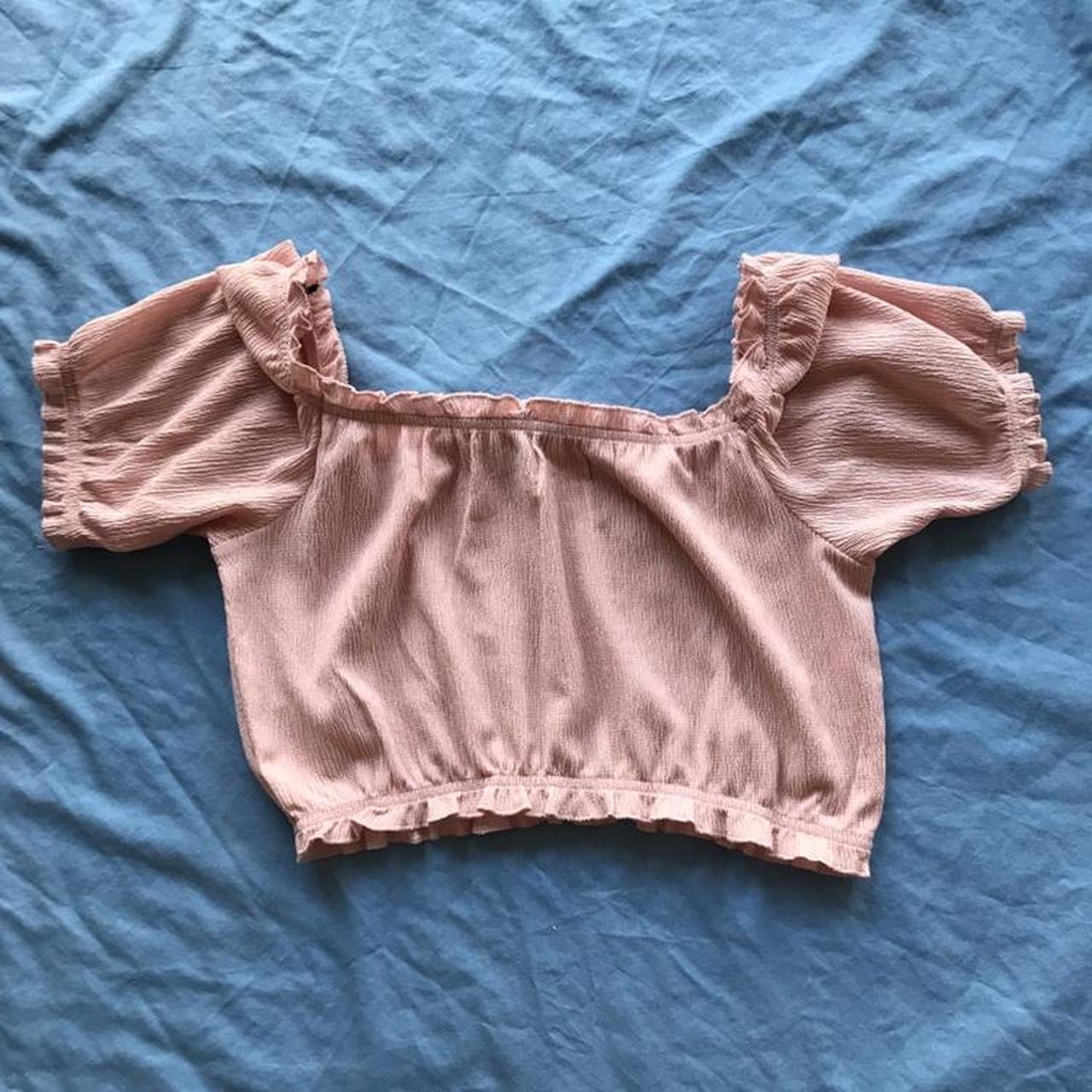Super cute preppy soft pink puffy sleeve top Can... - Depop