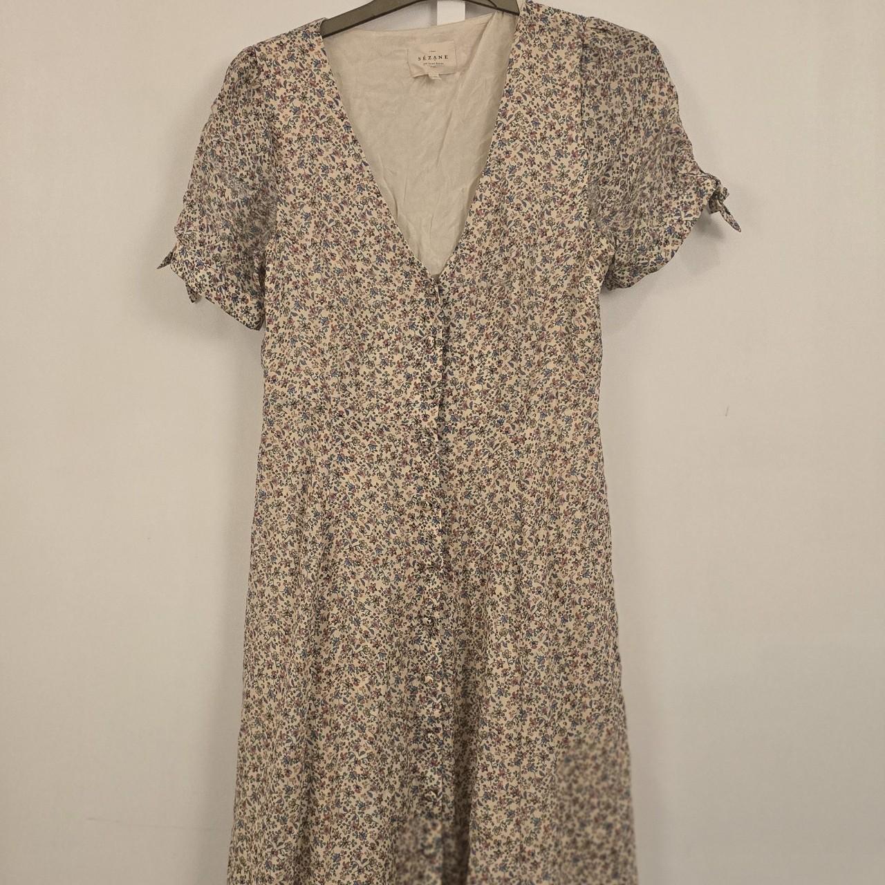 Sezane flower pattern silk dress. V chic, worn under... - Depop
