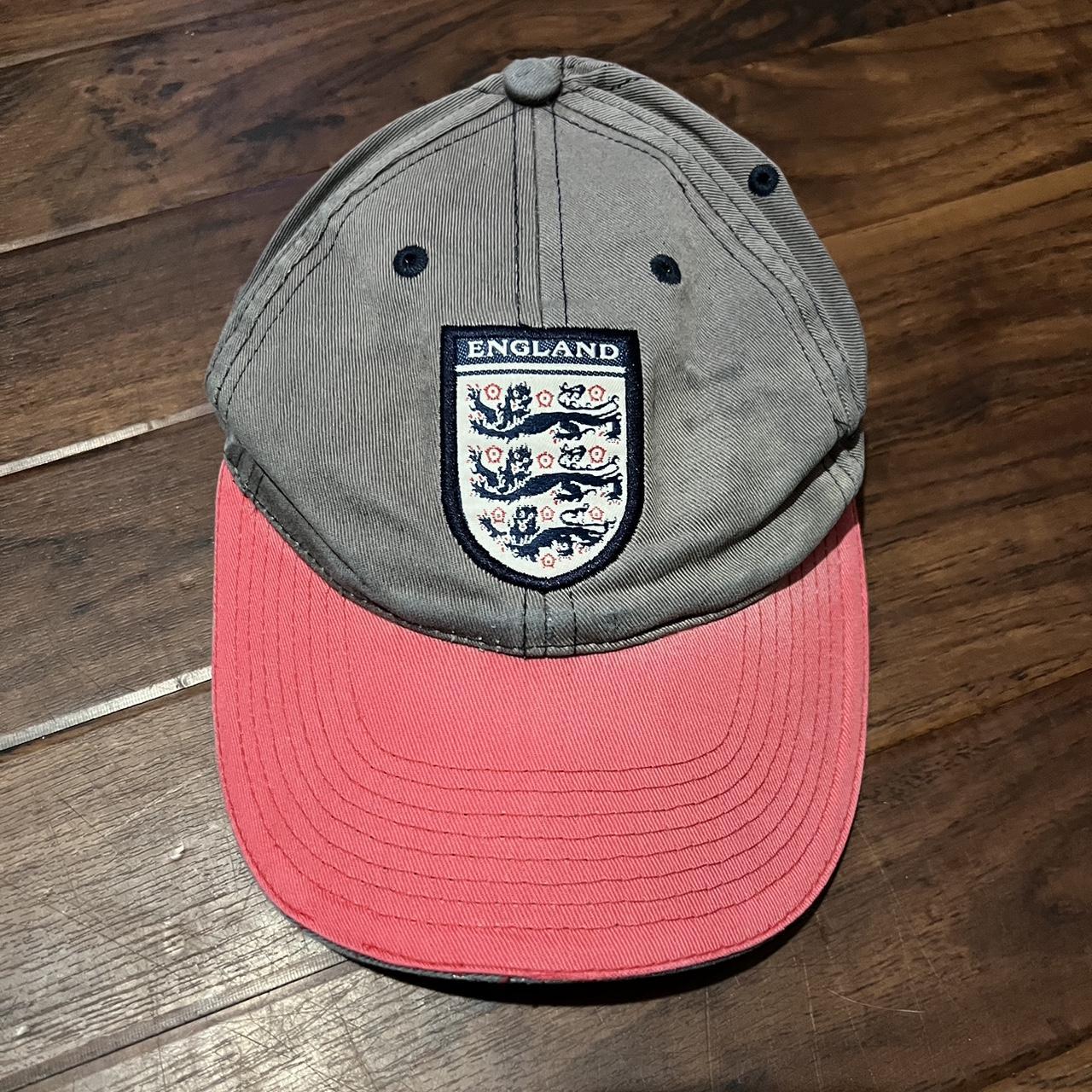 Vintage England Cap In Grey & Red. Spellout Logo On... - Depop