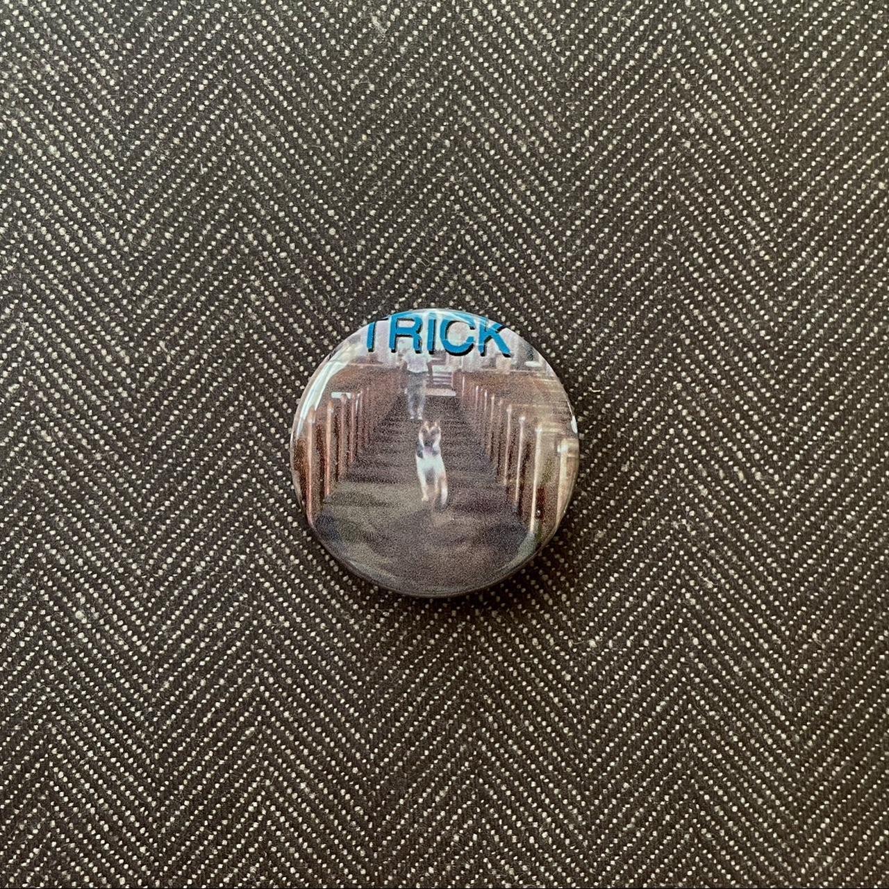alex g trick album cover button pin shipping 4.40US... - Depop