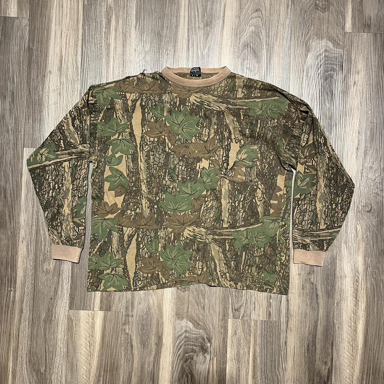 80s REAL TREE SHIRT SIZE XL BOXY FIT FLAWS SHOWN... - Depop