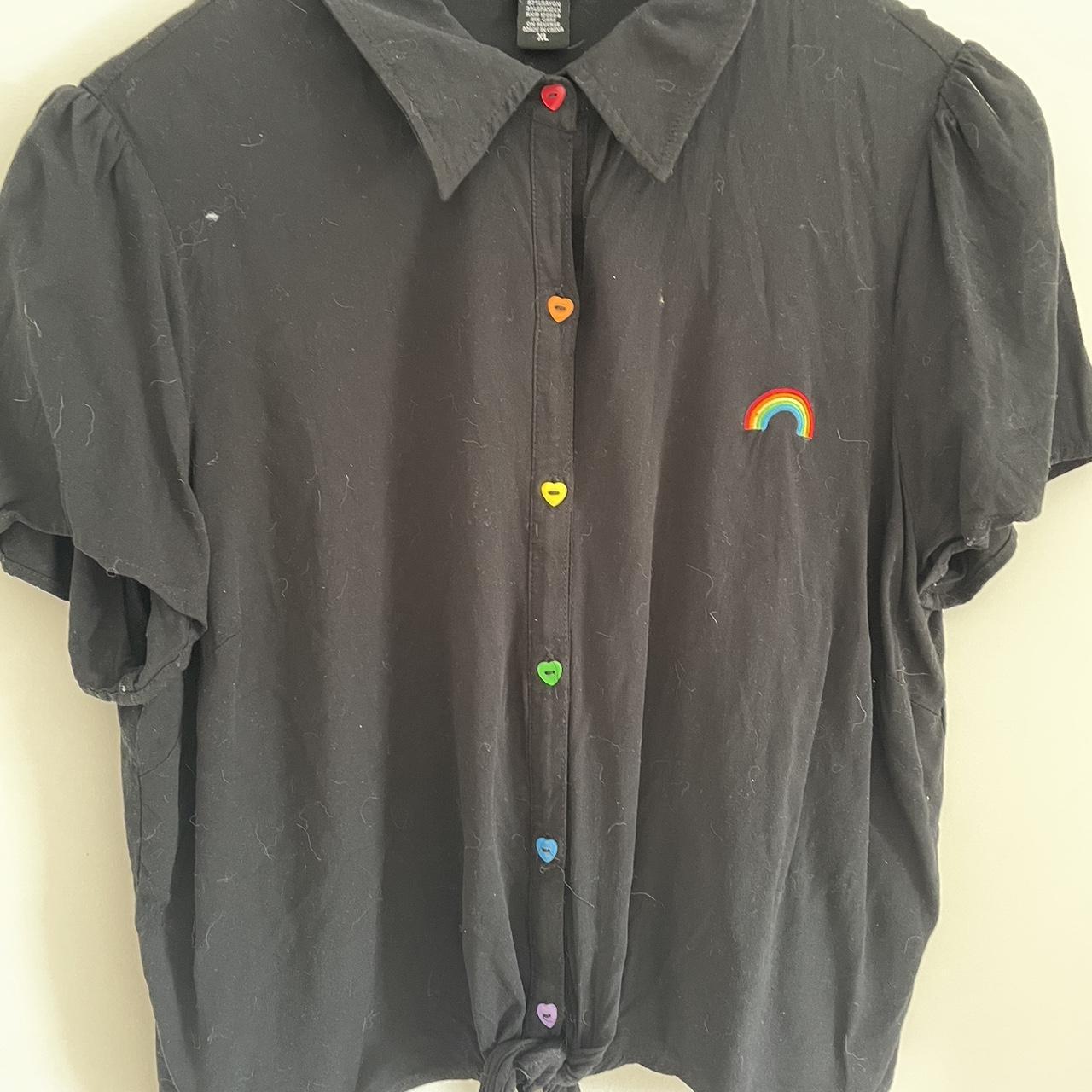 Grey rainbow heart button up crop top #rainbowvibes - Depop