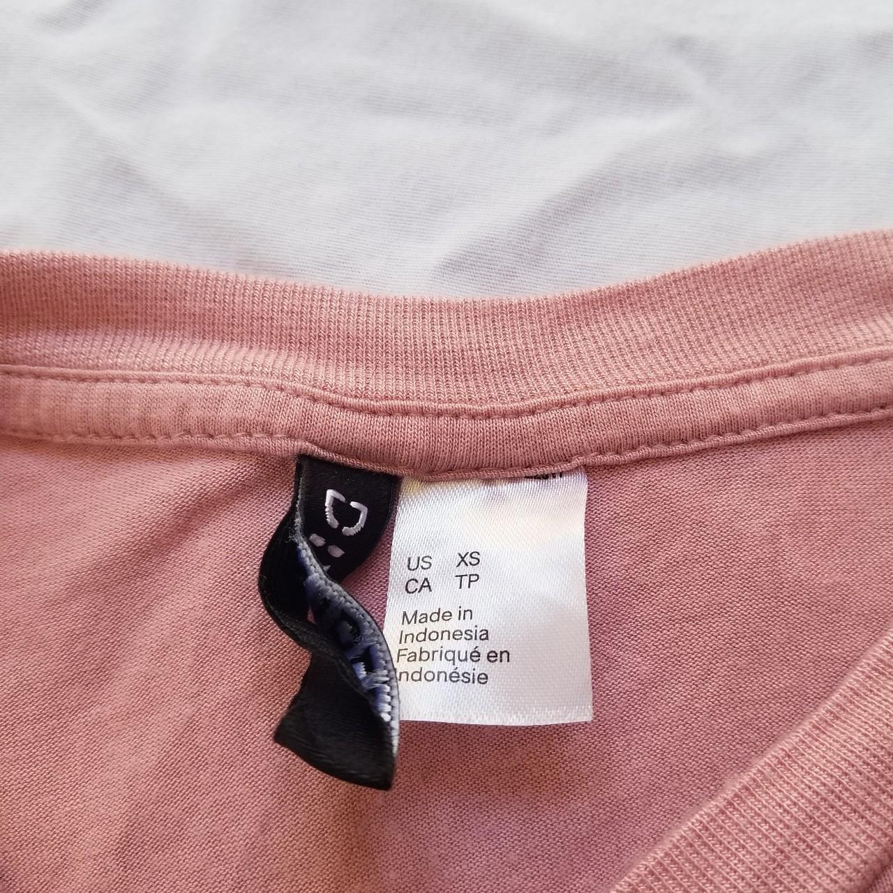 H&M Divided Pink Graphic Tee Women's size XS. Worn... - Depop