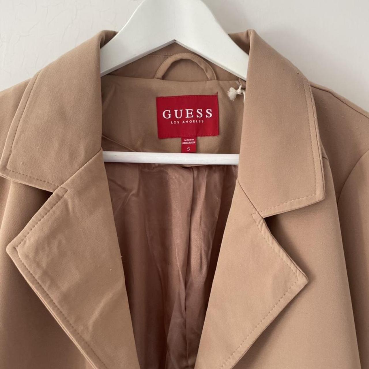 Guess tan trench coat with silky lining - Depop