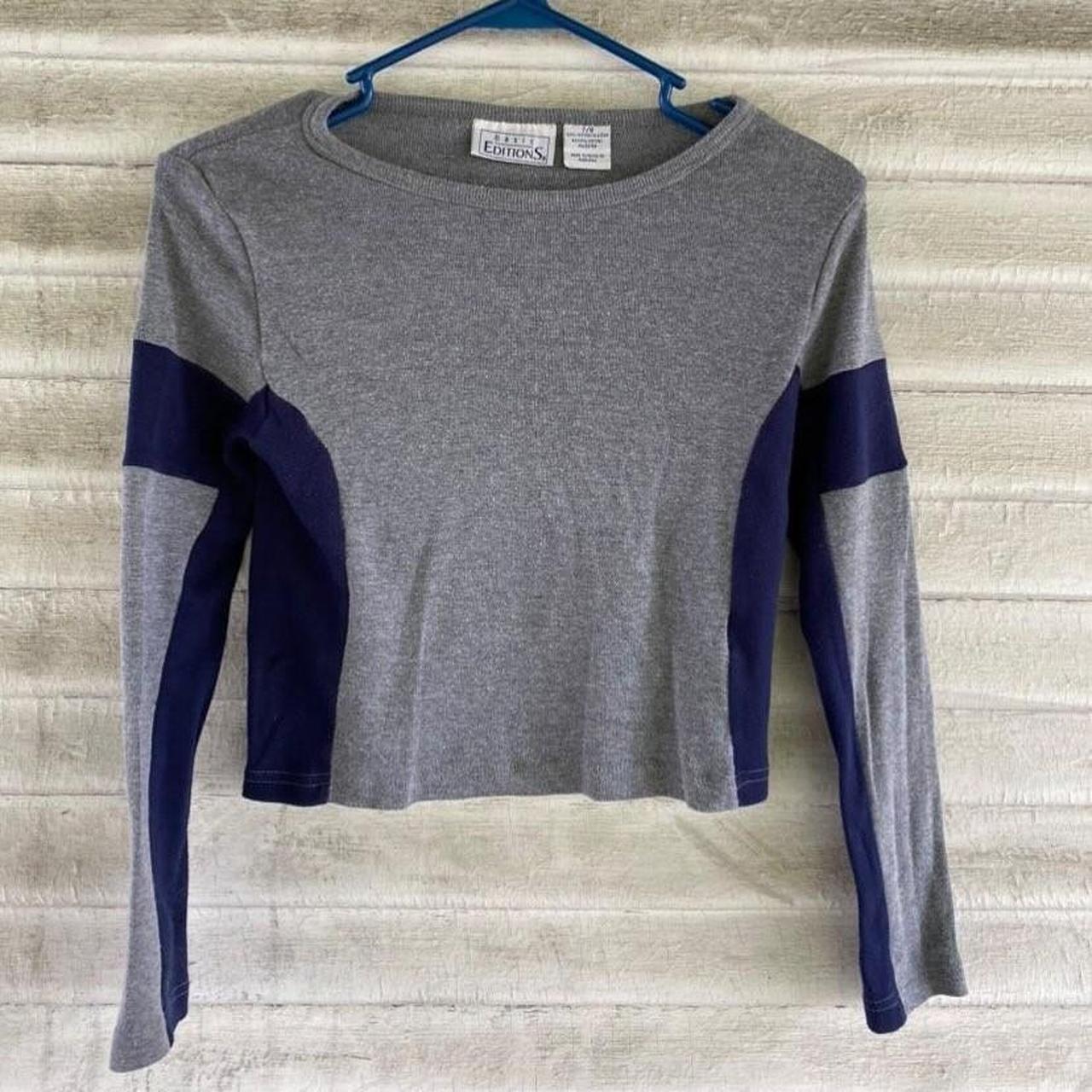 Basic Editions Women's Grey and Blue Crop-top | Depop