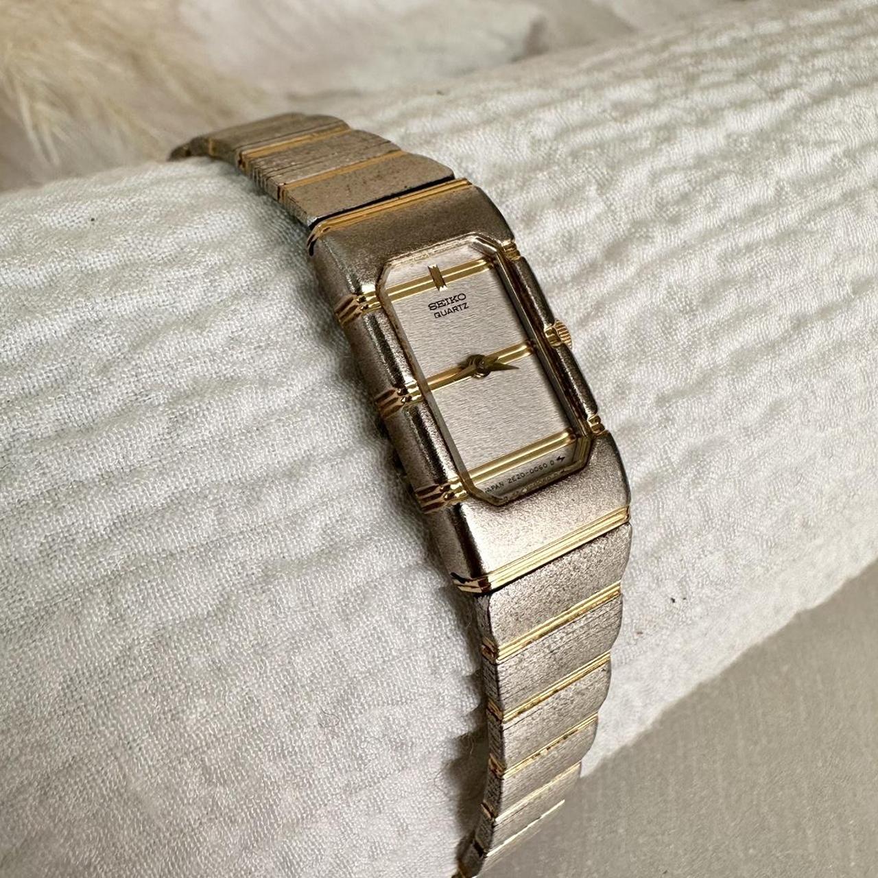 unique two toned Seiko watch • So simple and... - Depop