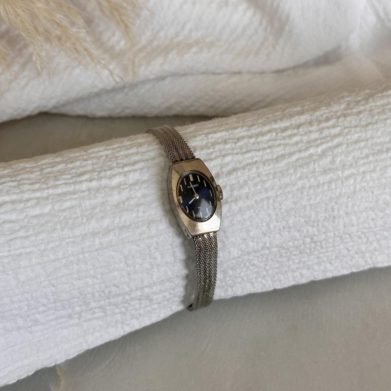 simple silver Seiko watch • Love this simple... - Depop