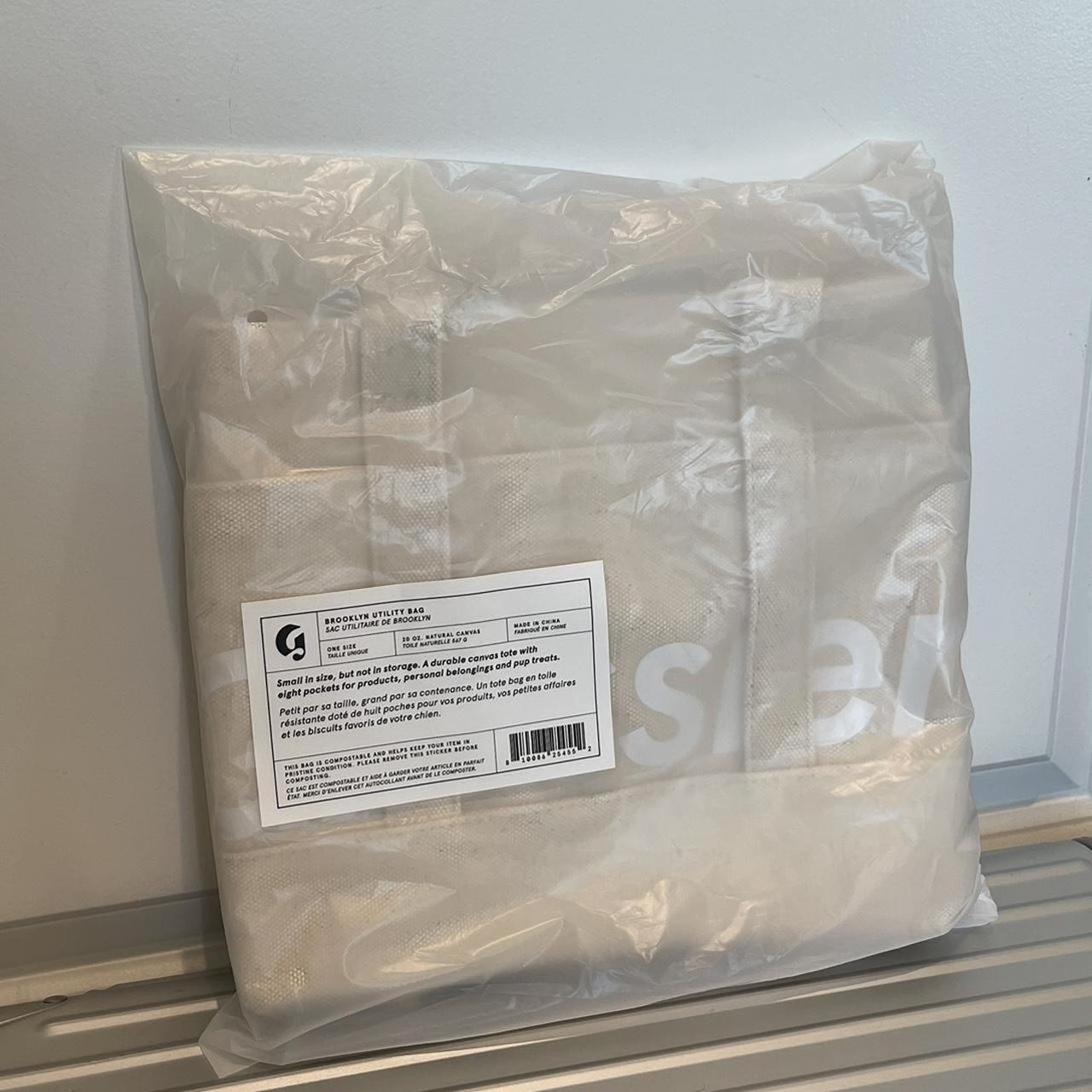 GLOSSIER TOTE BAG BRANDNEW - Depop