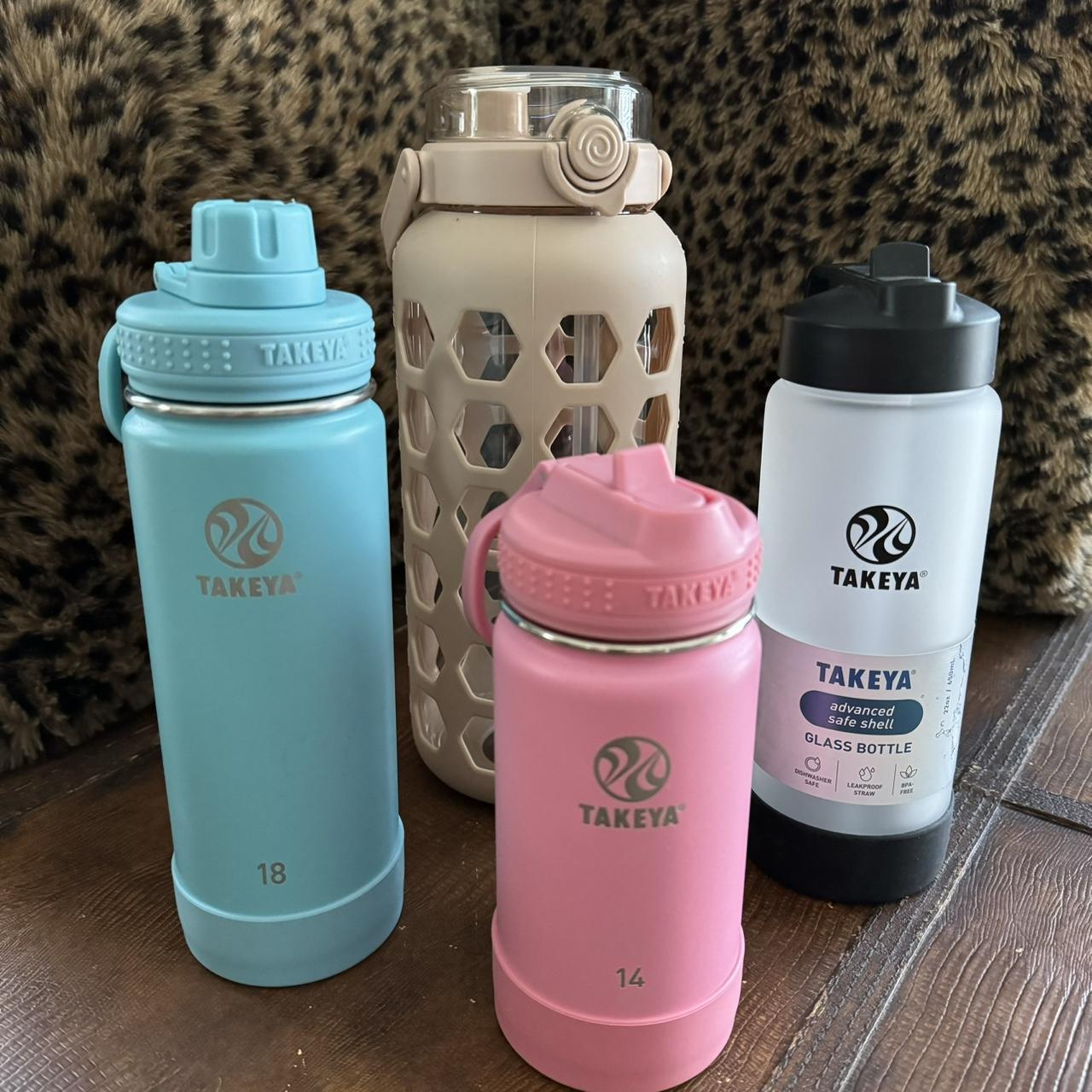 Takeya water bottle bundle lot Have not used them,... - Depop