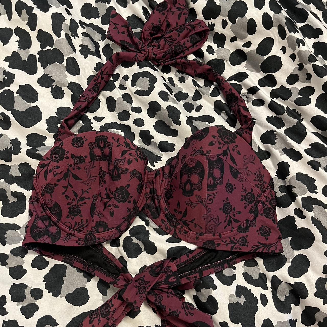 Hot Topic Women's Burgundy and Black Bikini-and-tankini-tops | Depop
