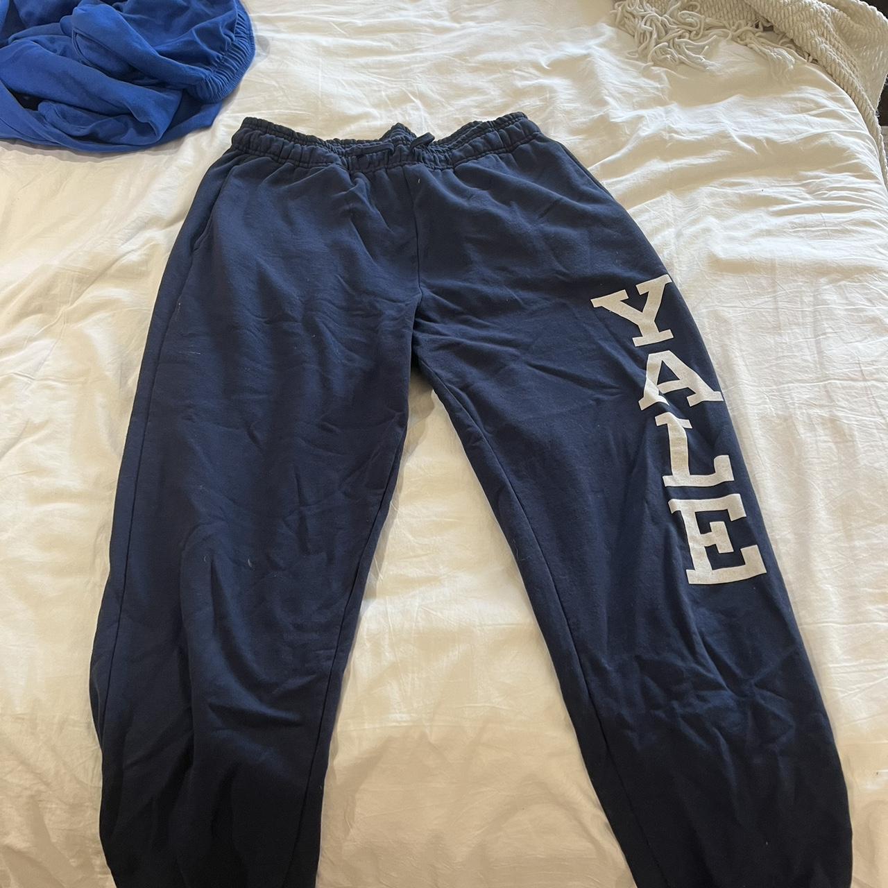 Yale sweatpants - Depop