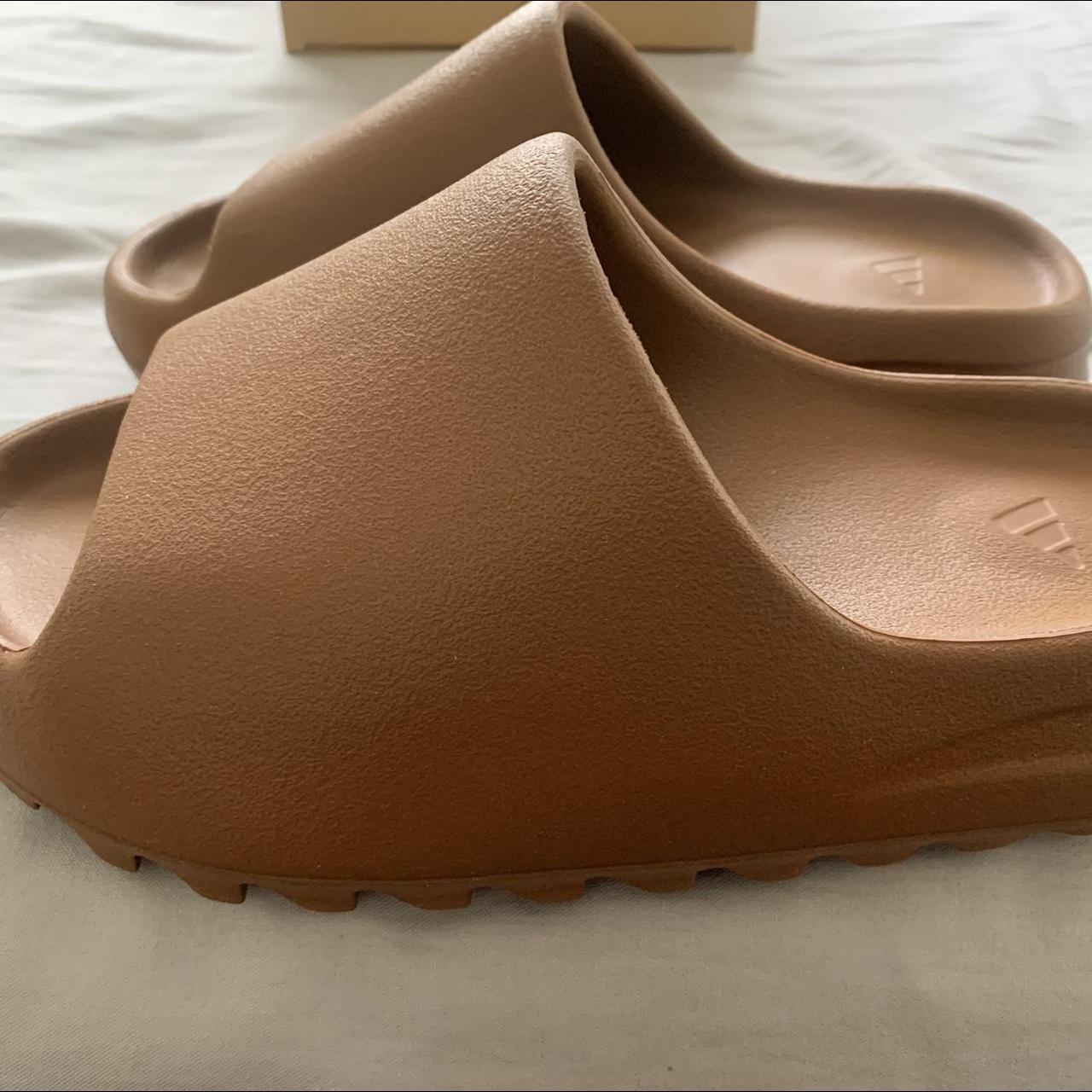 Yeezy Men's Brown and Tan Slides | Depop