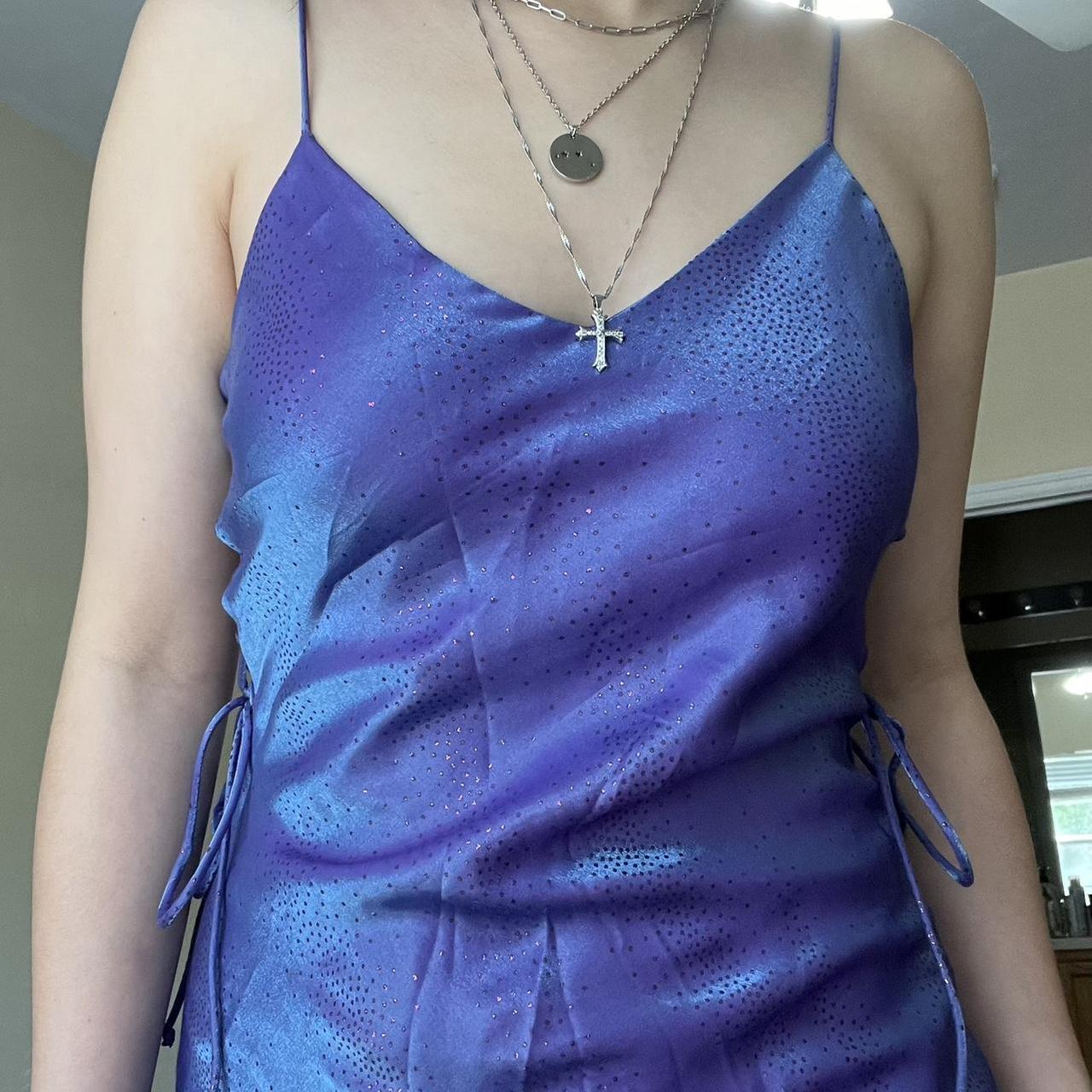 shimmery niki livas formal dress! the fabric reminds... - Depop