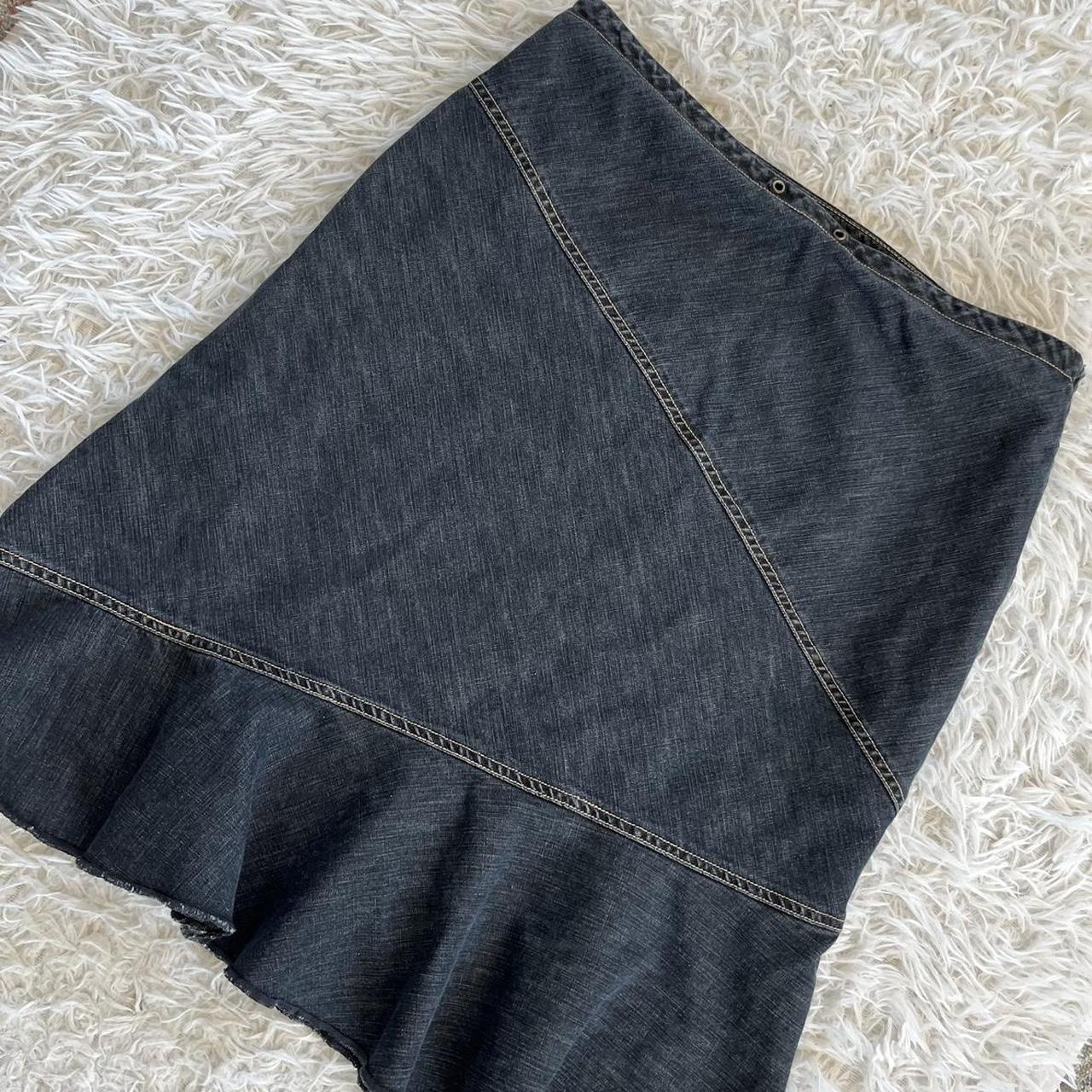 vintage denim ruffle skirt! has super cute... - Depop