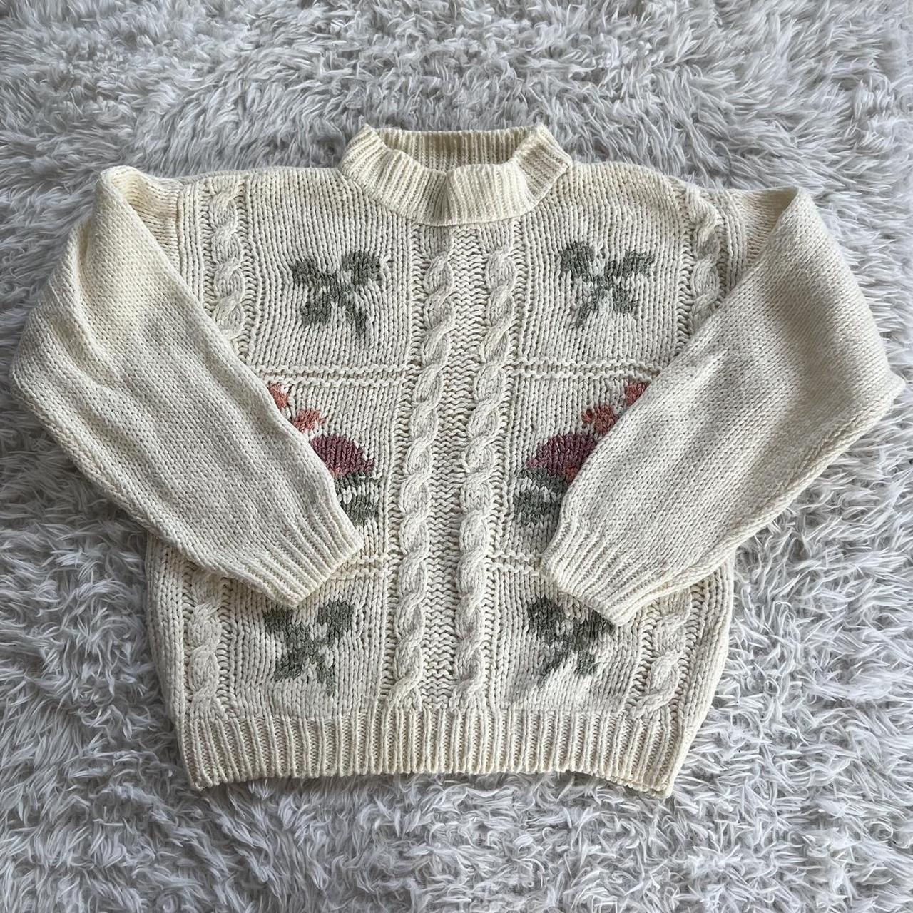 vintage floral grandma sweater! has some... - Depop