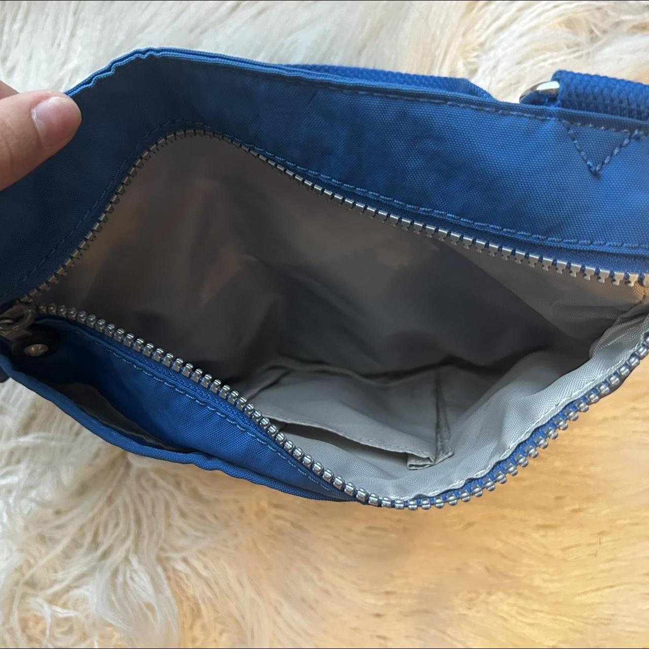 kipling blue crossbody purse bag! Never worn, in... - Depop