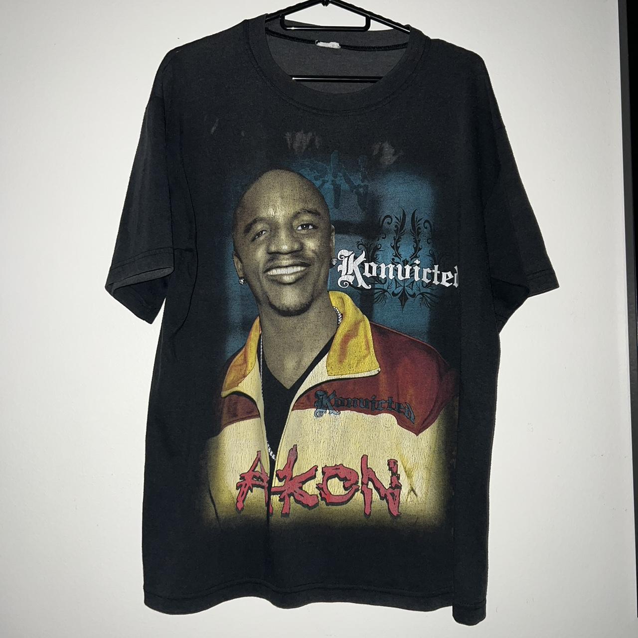 Vintage 90’s/Y2K Akon “Konvicted” Album Rap Tee... - Depop