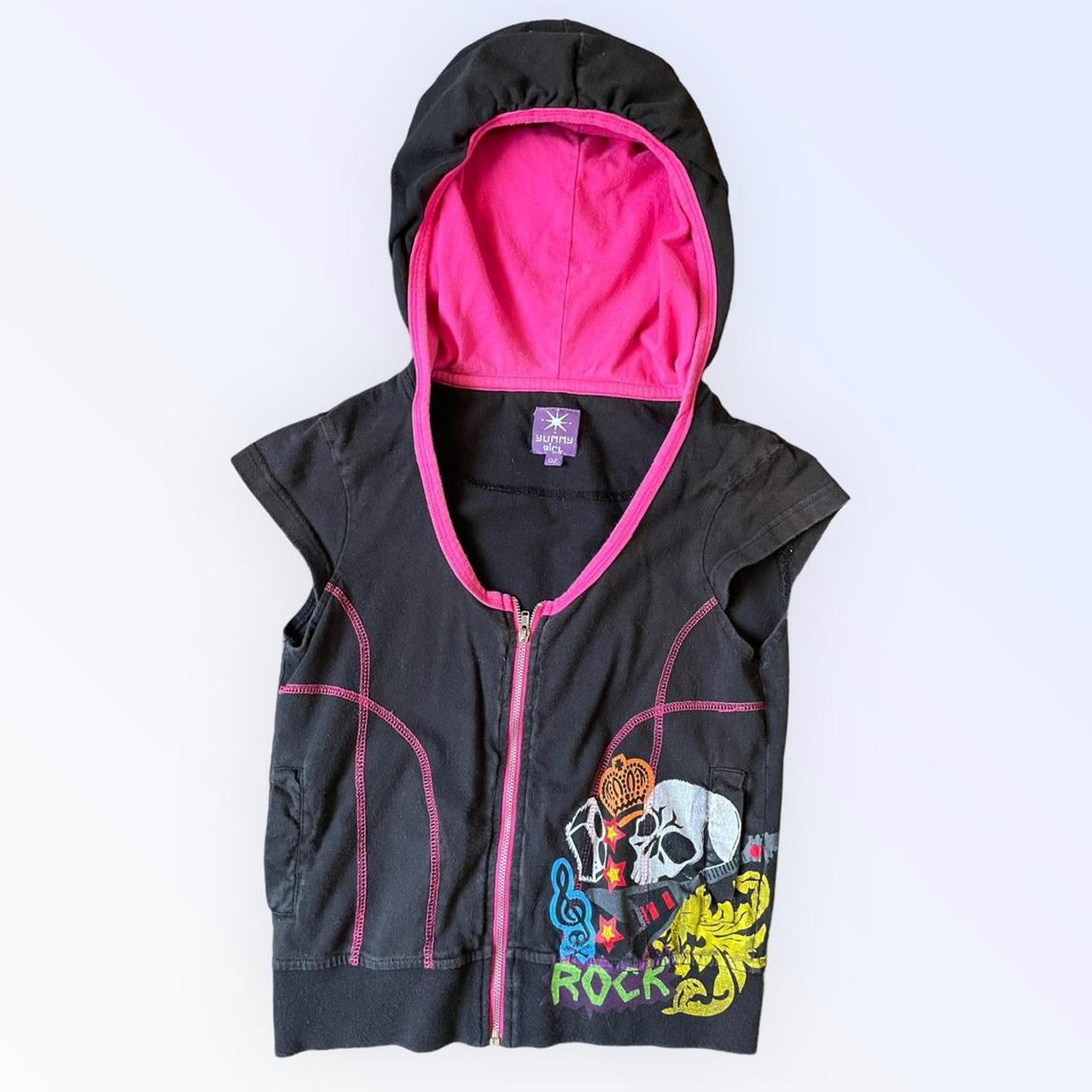 Y2k punk skull top 👑 ABOUT THE ITEM So 2000s / y2k... - Depop