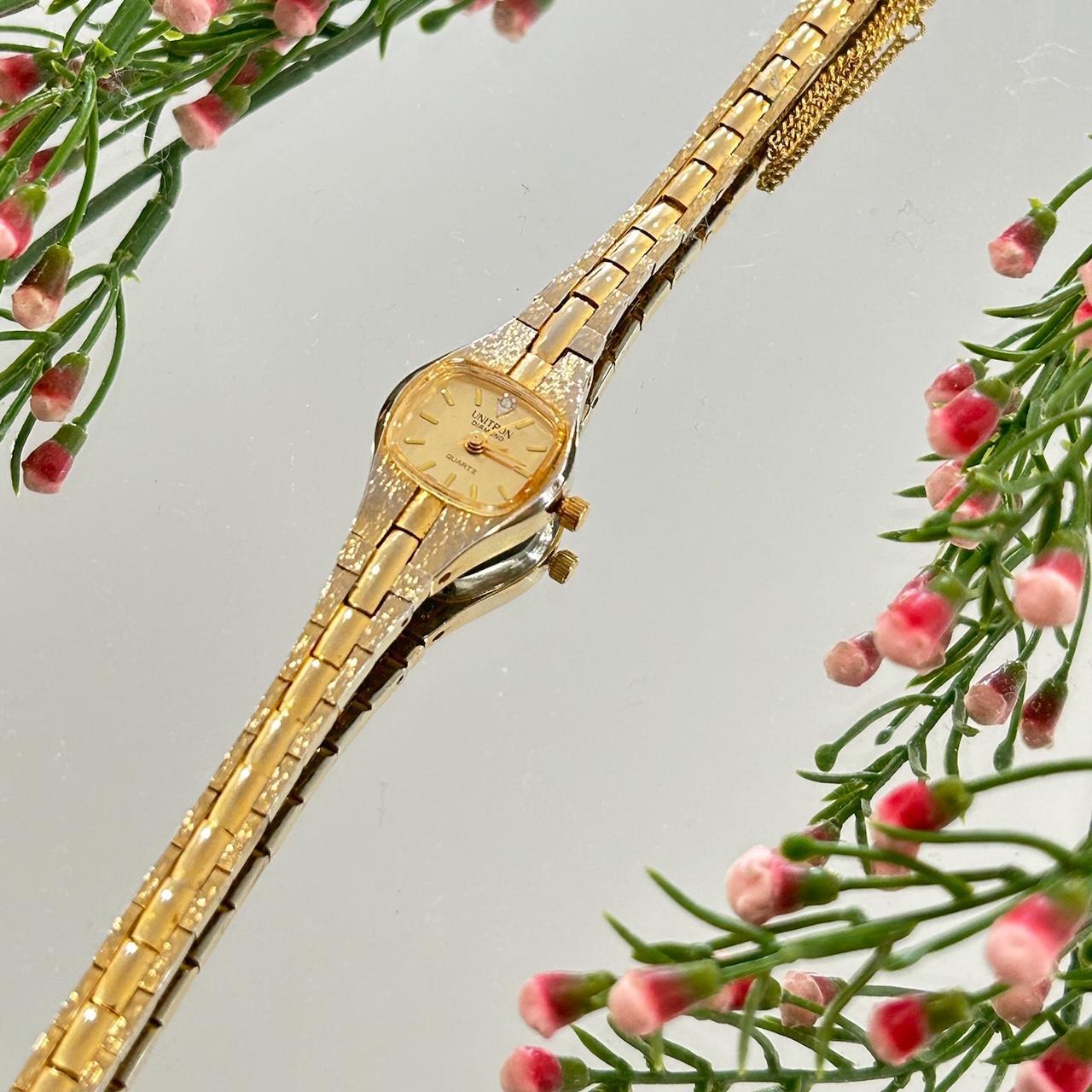 Vintage gold Unitron watch 🤍 Measurements and... | Depop