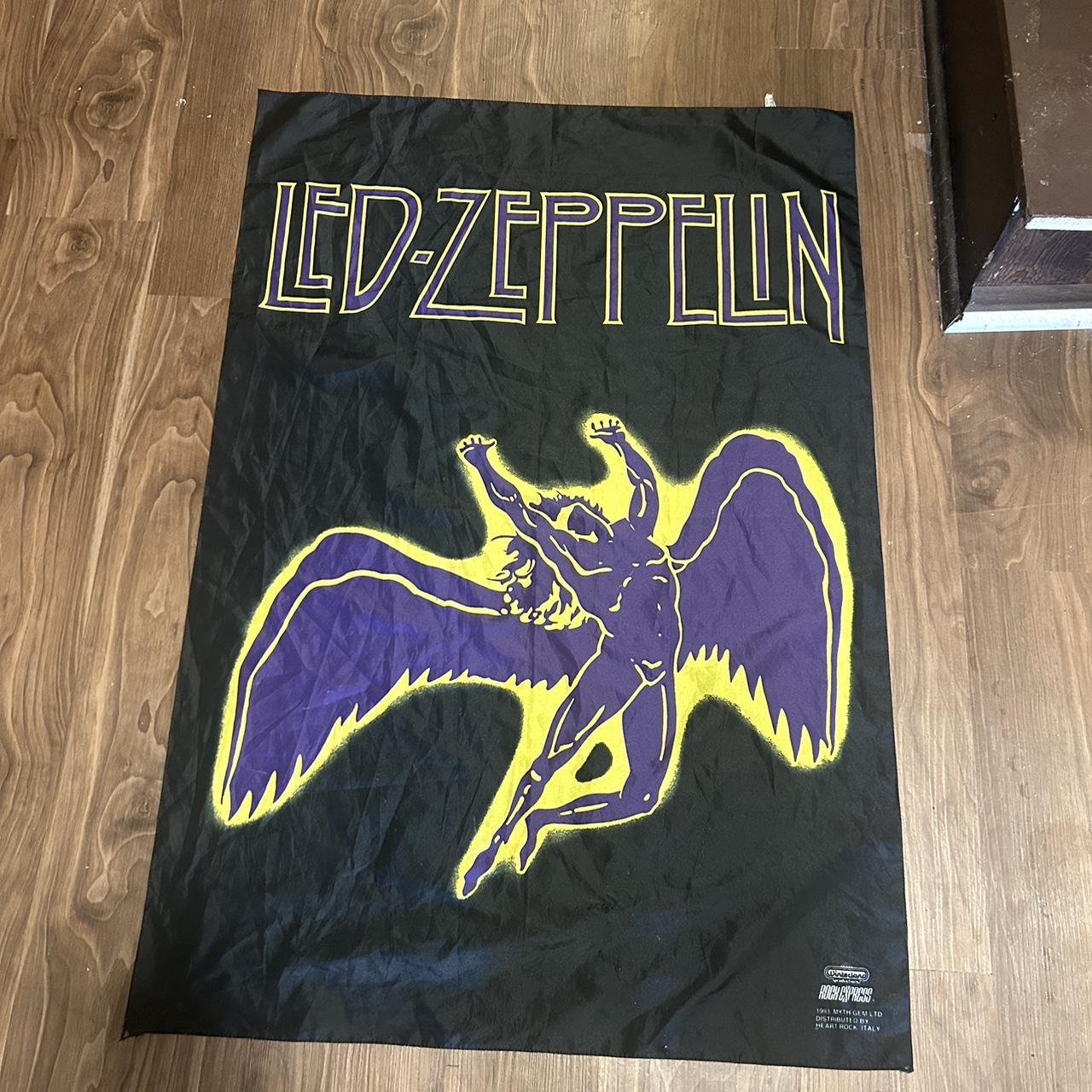 Vintage Led Zeppelin Tapestry Very loved but in... - Depop