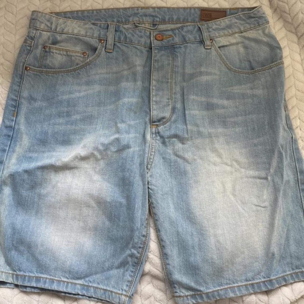 Oversized jean shorts Super comfy Light wash... - Depop