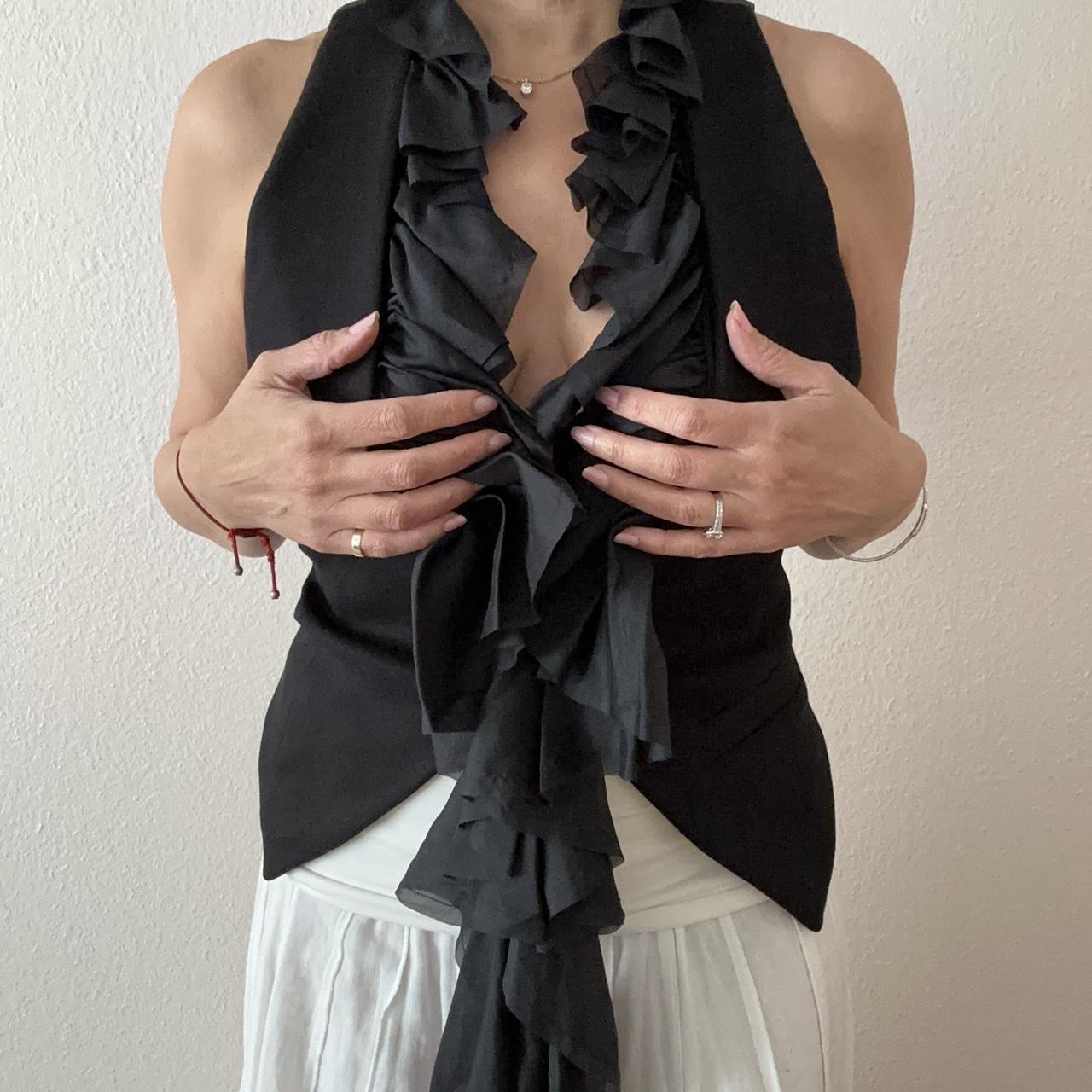 Vintage Y2k black ruffle vest Elizabeth James... | Depop