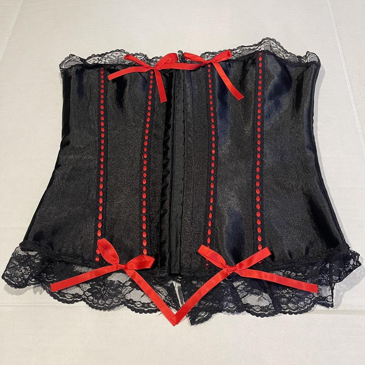 Corset Black And Red Boned All Around Stunning red... - Depop